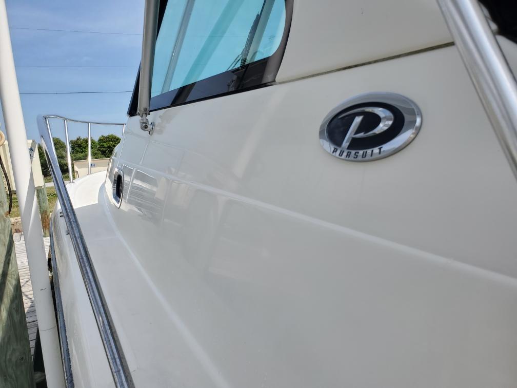 2006 Pursuit 3370 Pursuit Cuddy Cabin for sale - YachtWorld