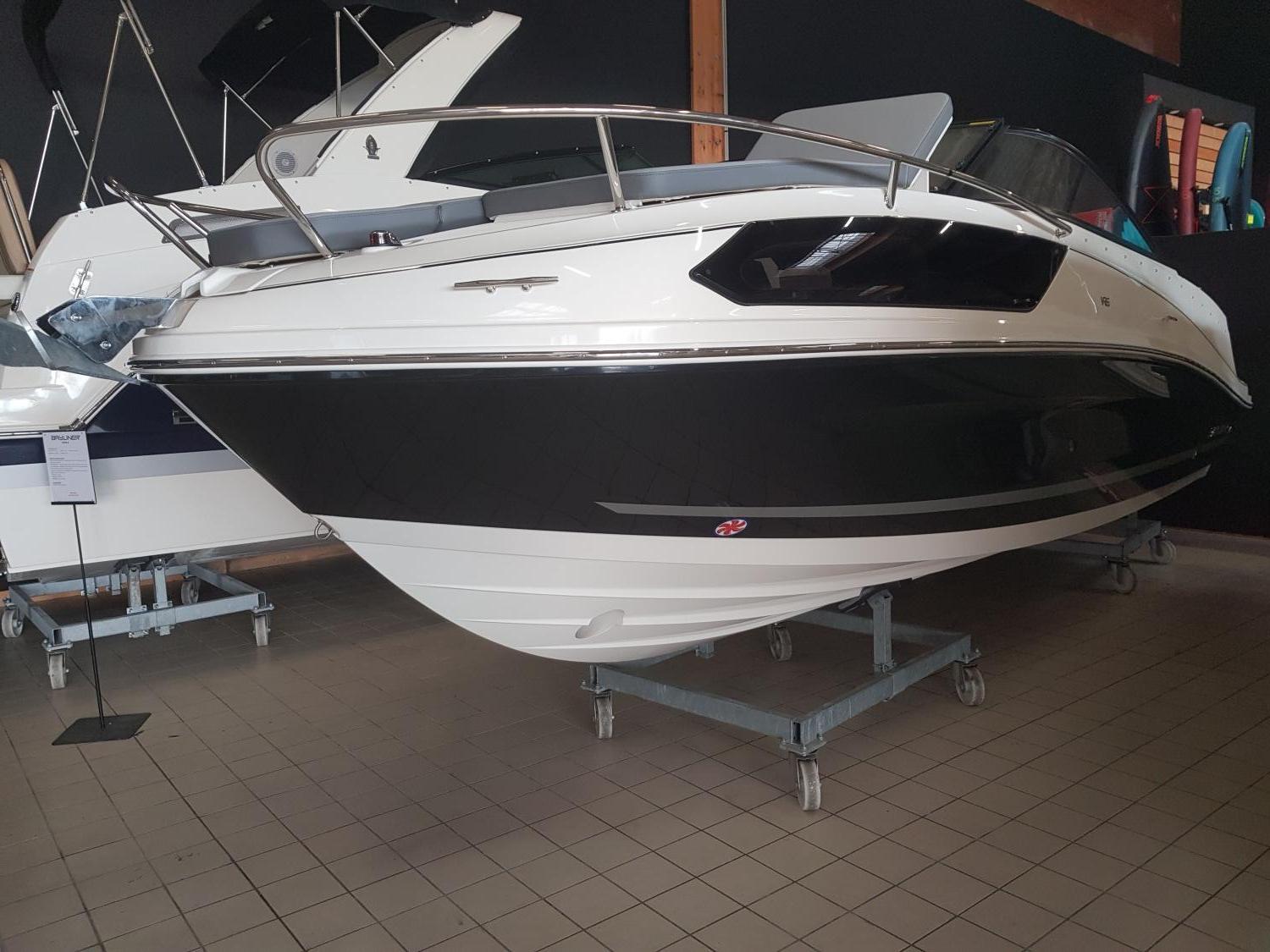 New 2024 Bayliner VR6 Cuddy - 17 - Charente-Maritime | Youboat
