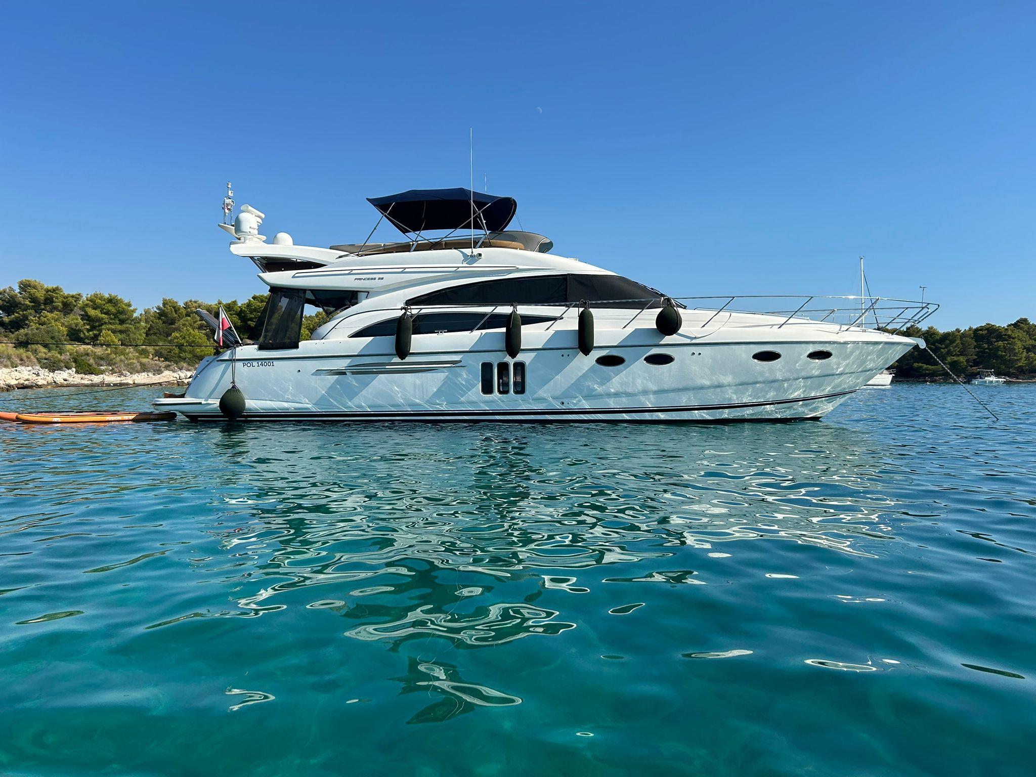 Princess 58 Flybridge | 18m | 2008 | Boats and Outboards