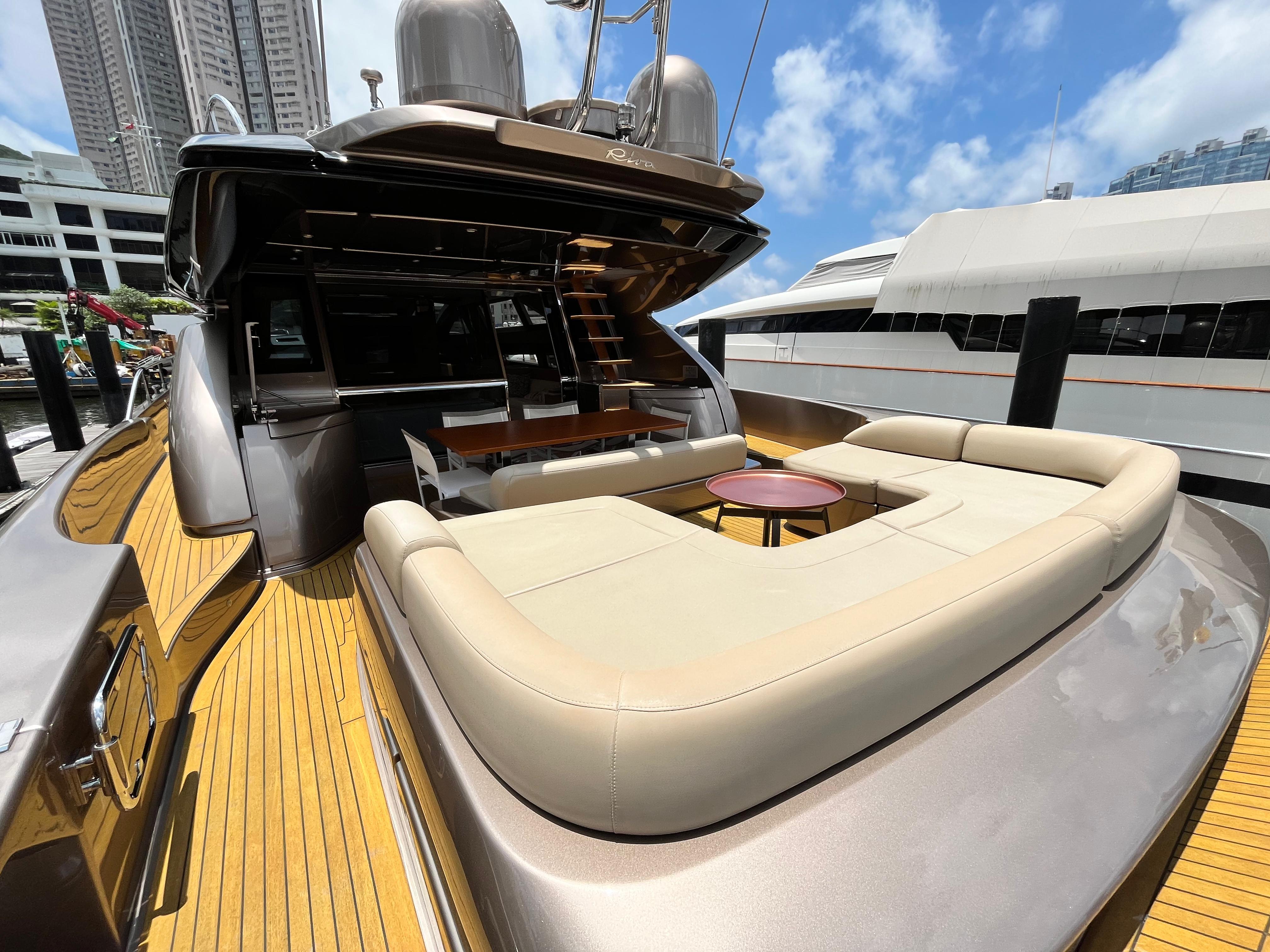 New 2013 Riva 86' DOMINO | TopBoats