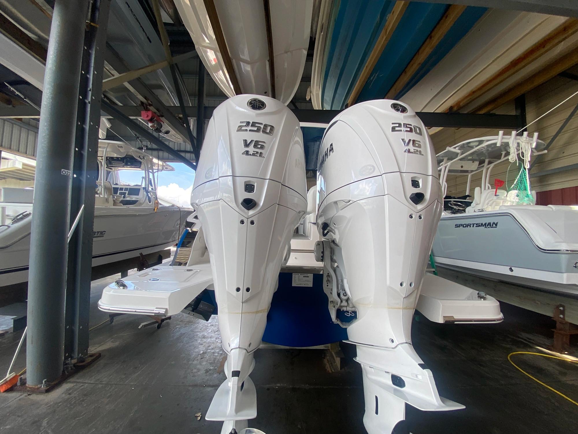 2024 Regal LX9 Bowrider for sale - YachtWorld