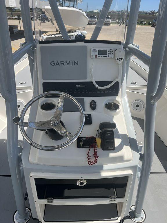 2019 Pathfinder 2600 HPS Bay for sale - YachtWorld