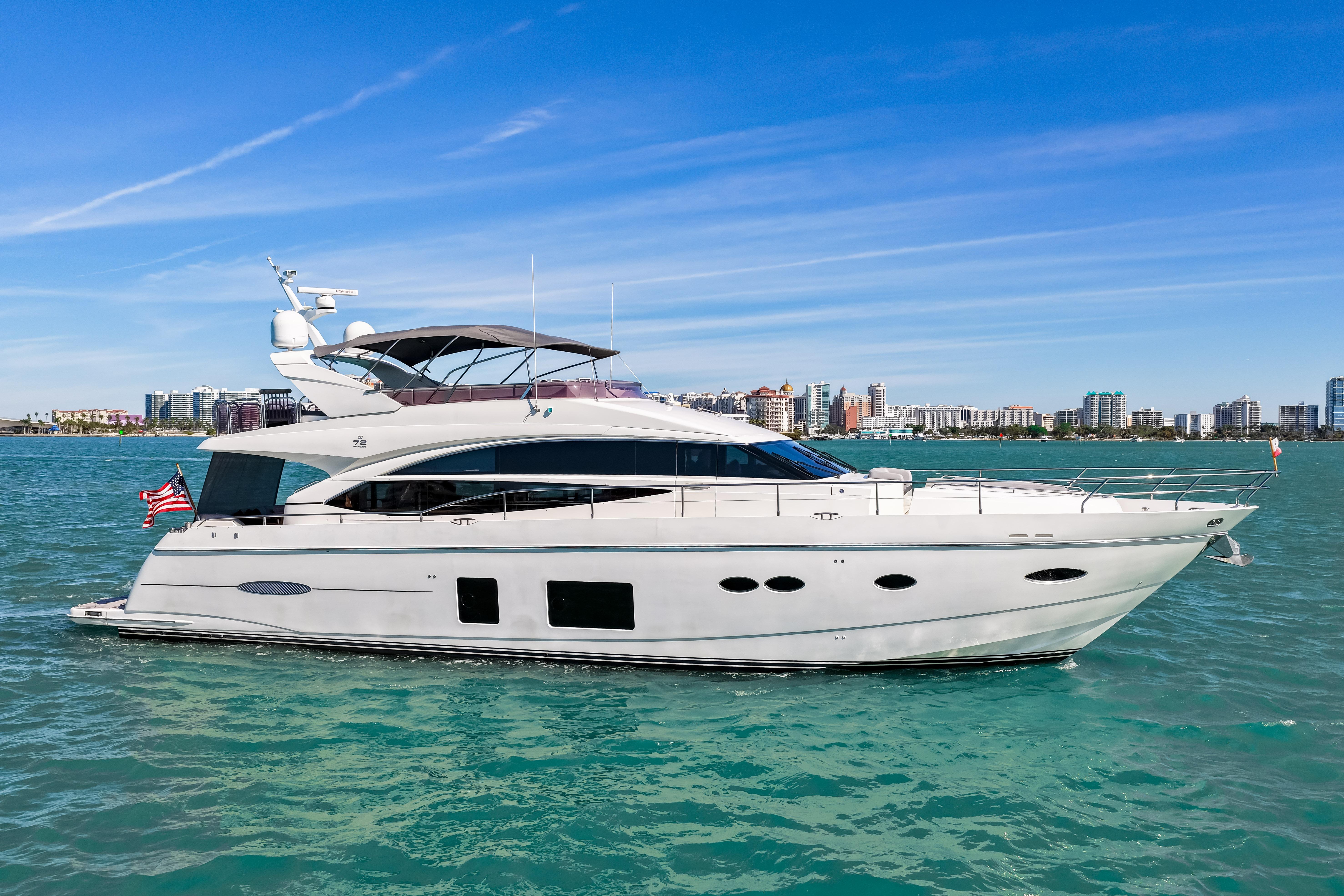 2014 Princess Y72 Motor Yachts for sale - YachtWorld