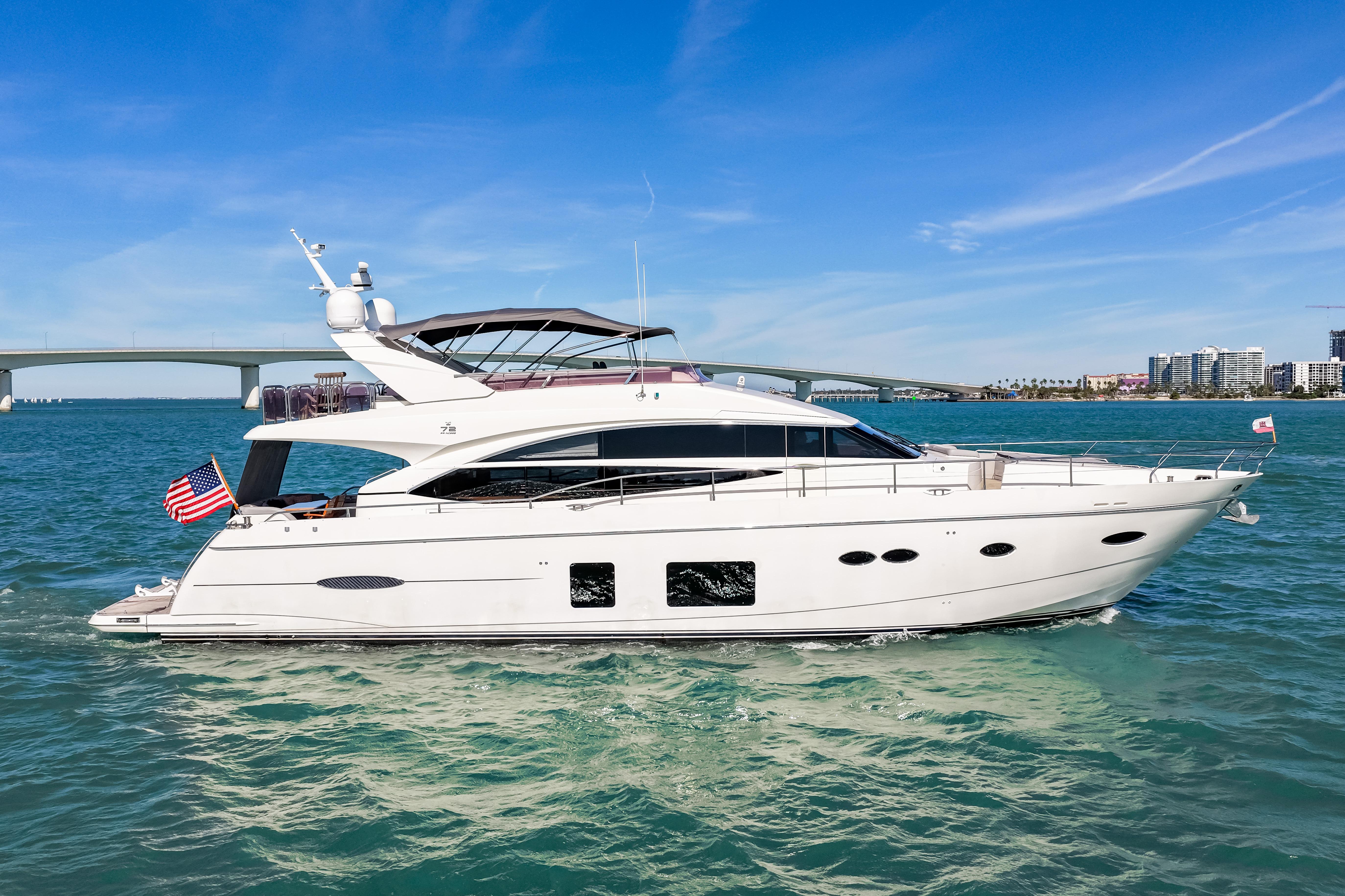 2014 Princess Y72 Motor Yachts for sale - YachtWorld