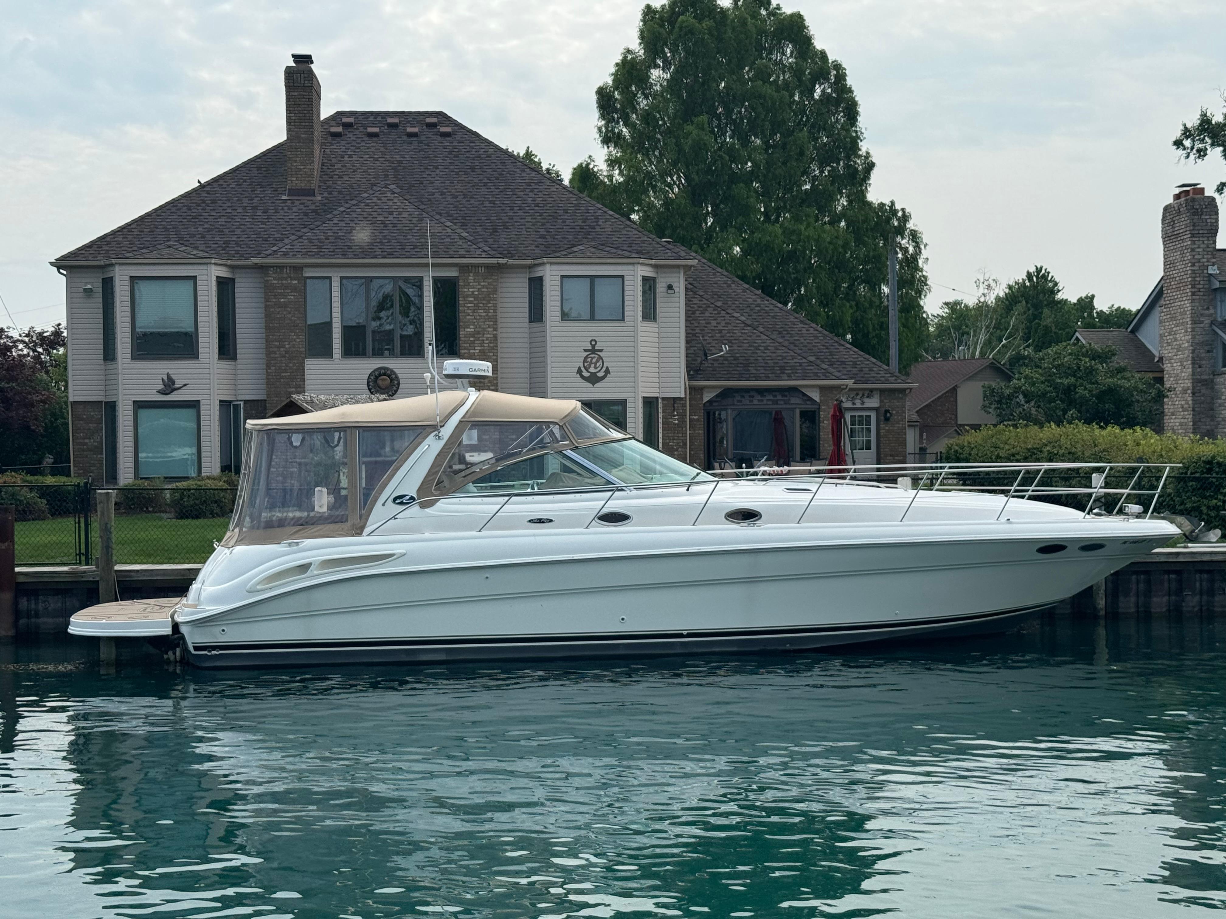 Sea Ray 410 Sundancer til salgs - De store sjøer | YachtWorld