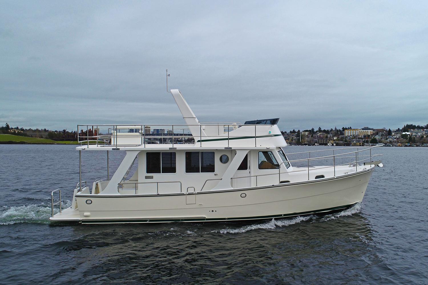 2024 Helmsman Trawlers Helmsman 38 Sedan Trawlers en venta - YachtWorld