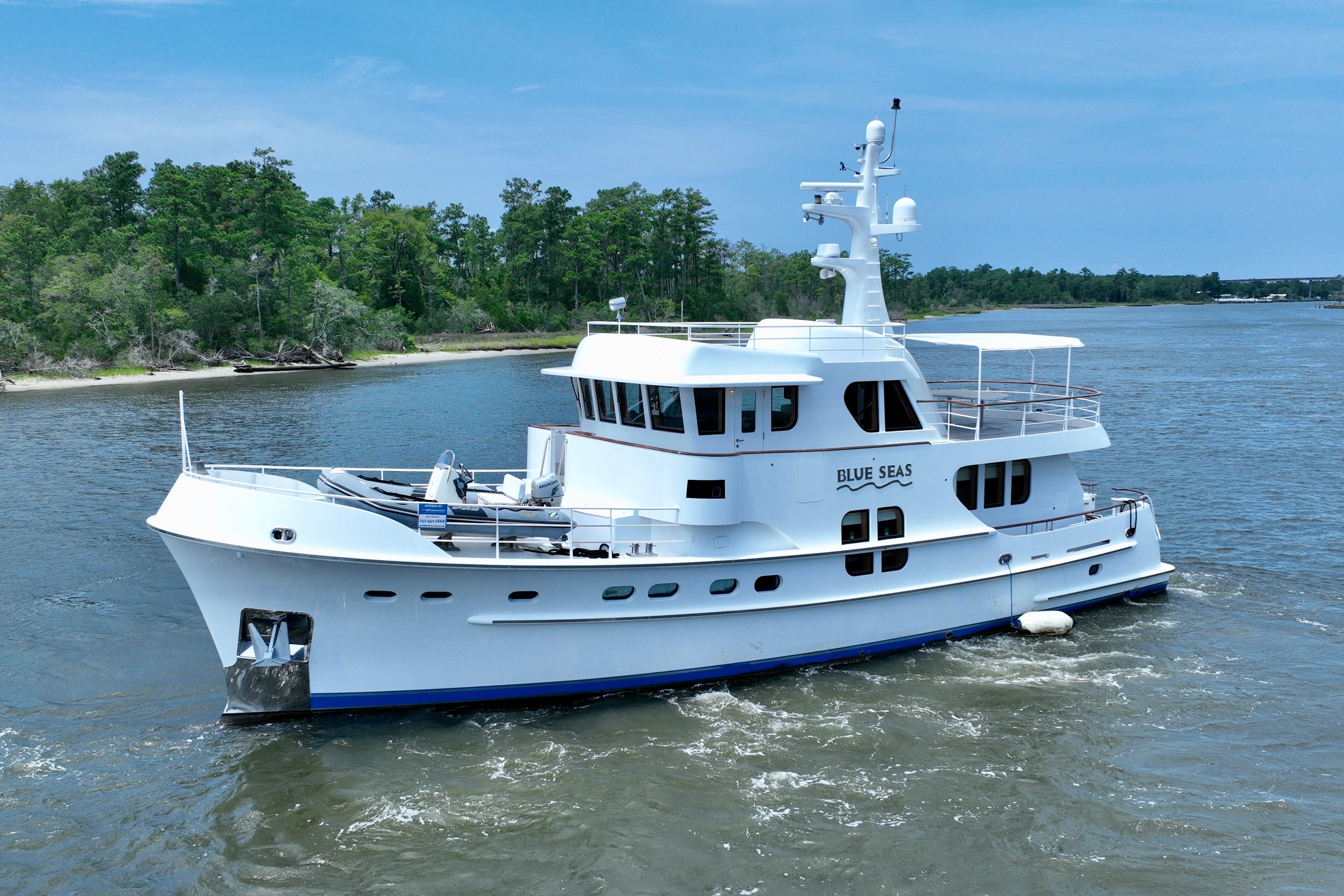 2006 Farmont 70 Expedition Yacht Trawler for sale - YachtWorld