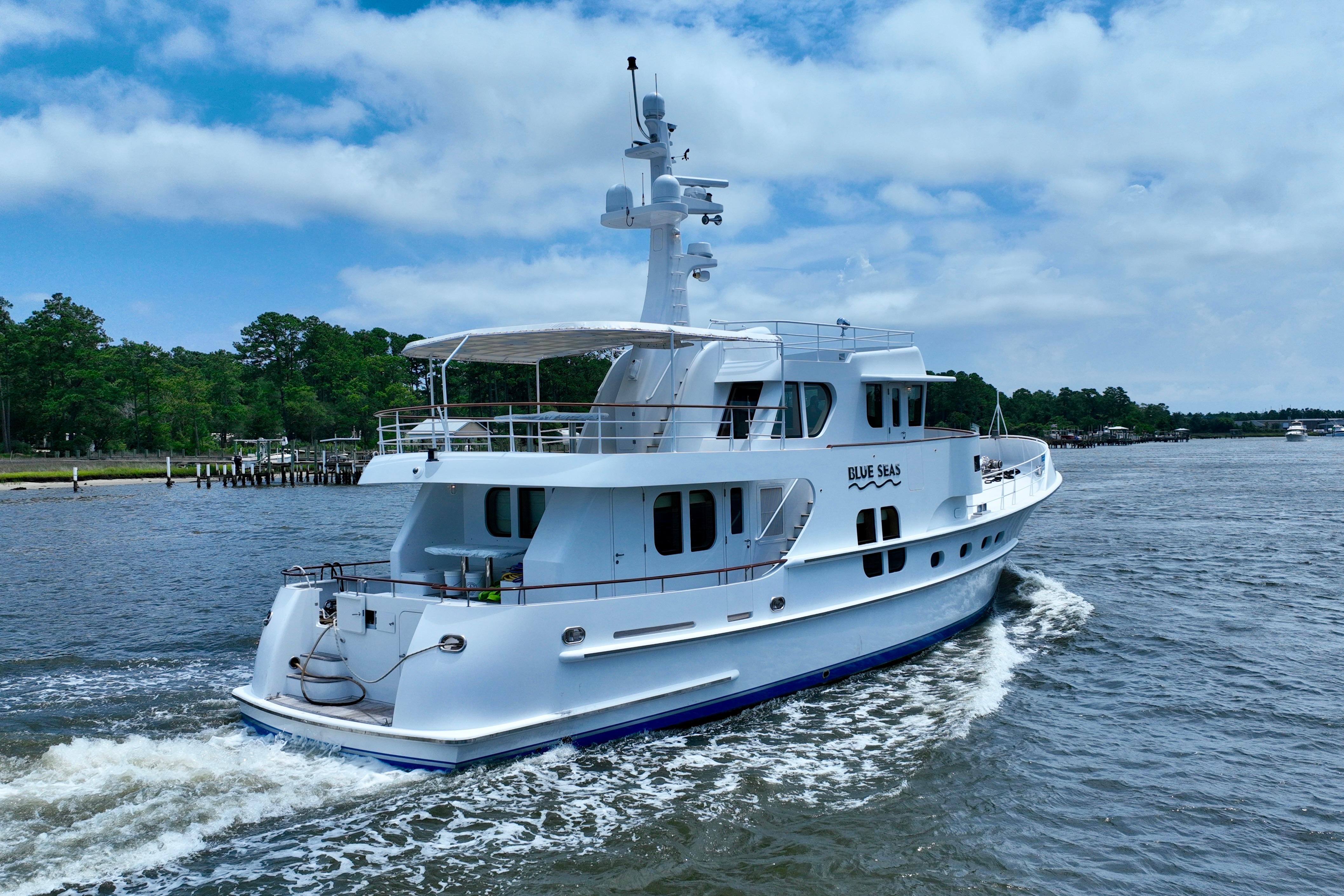 2006 Farmont 70 Expedition Yacht Trawler for sale - YachtWorld