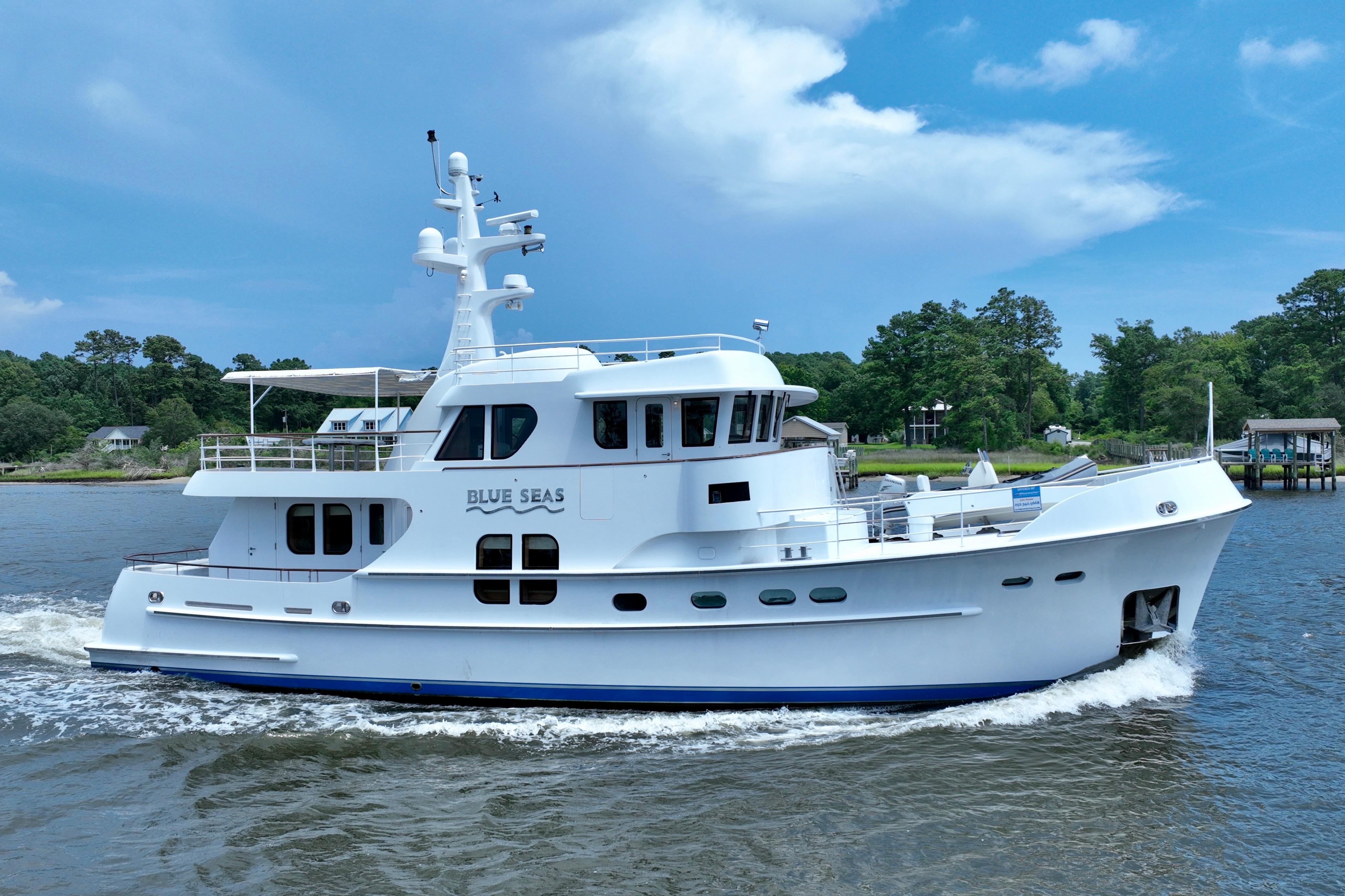 2006 Farmont 70 Expedition Yacht Trawler for sale - YachtWorld