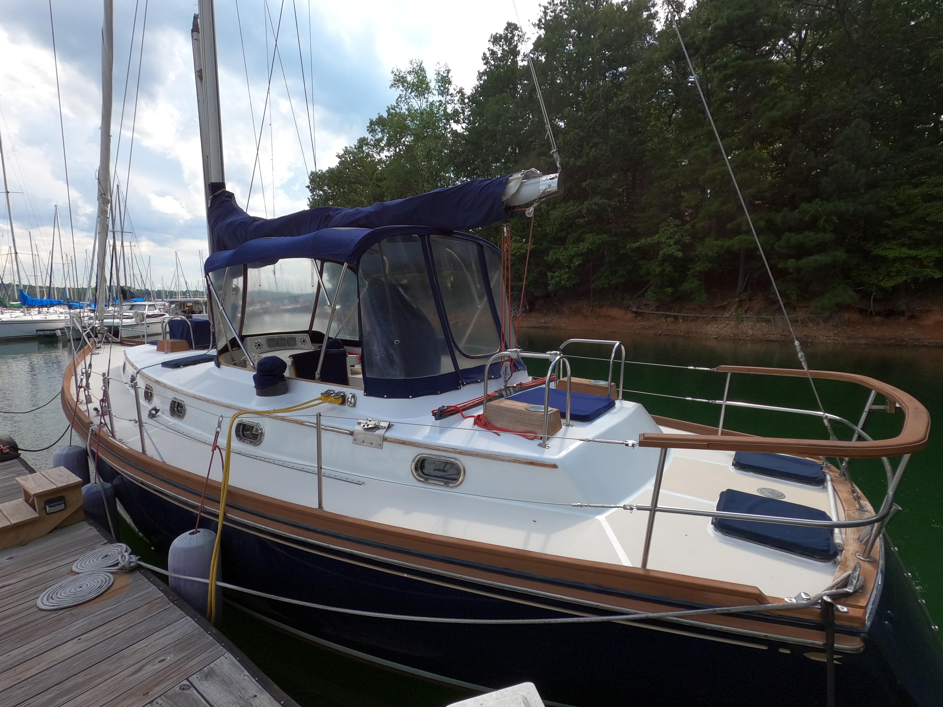 1981 Bristol 41.1 Center Cockpit Cruceros (vela) en venta - YachtWorld