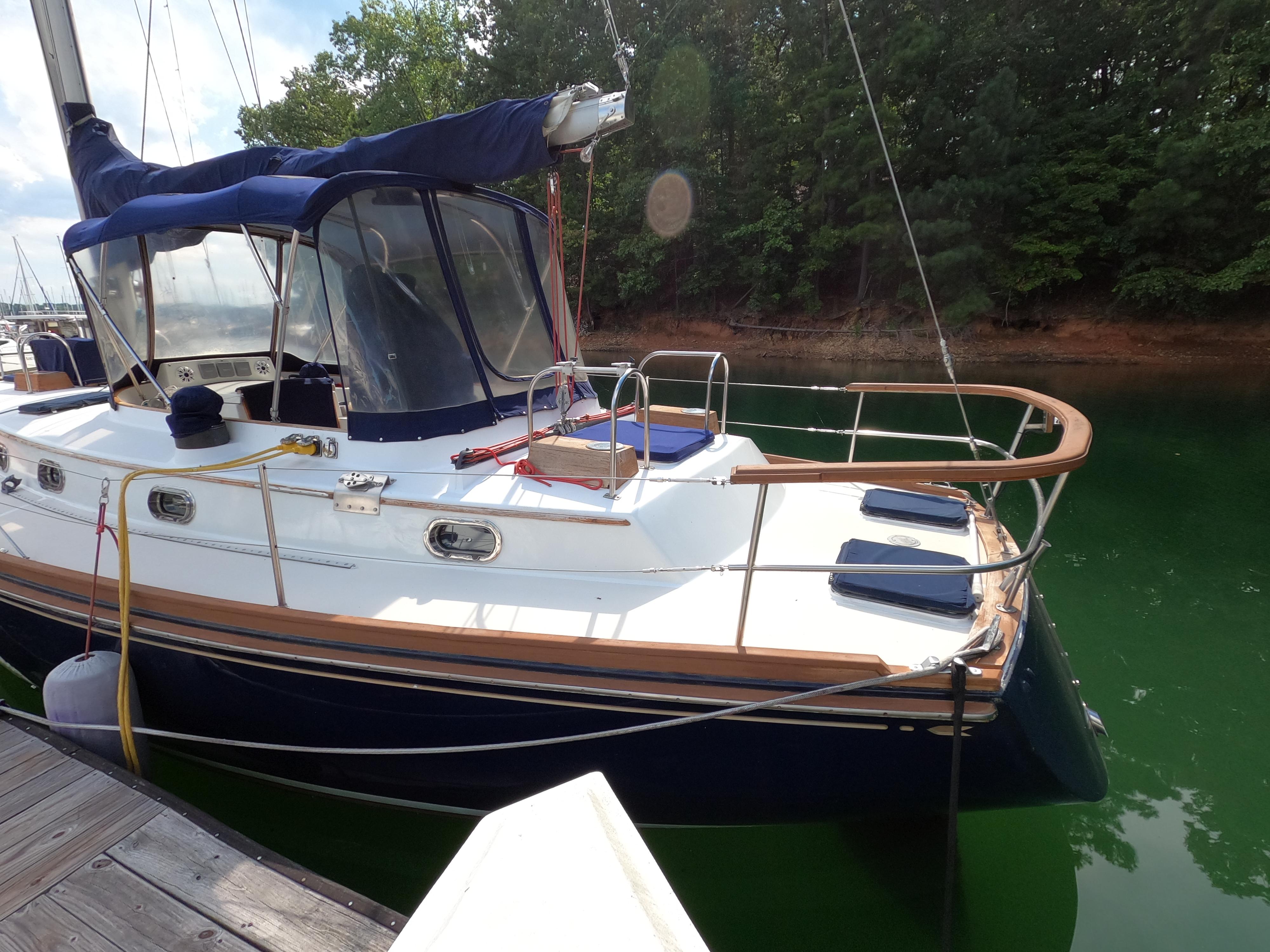 1981 Bristol 41.1 Center Cockpit Cruceros (vela) en venta - YachtWorld