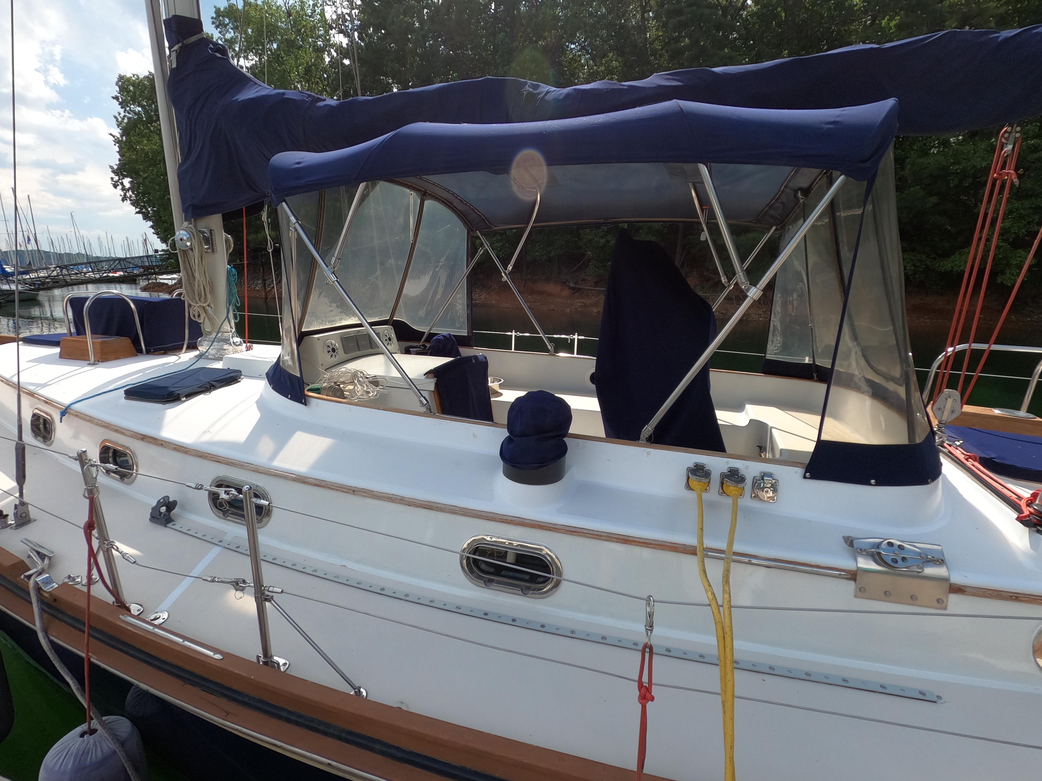 1981 Bristol 41.1 Center Cockpit Cruceros (vela) en venta - YachtWorld