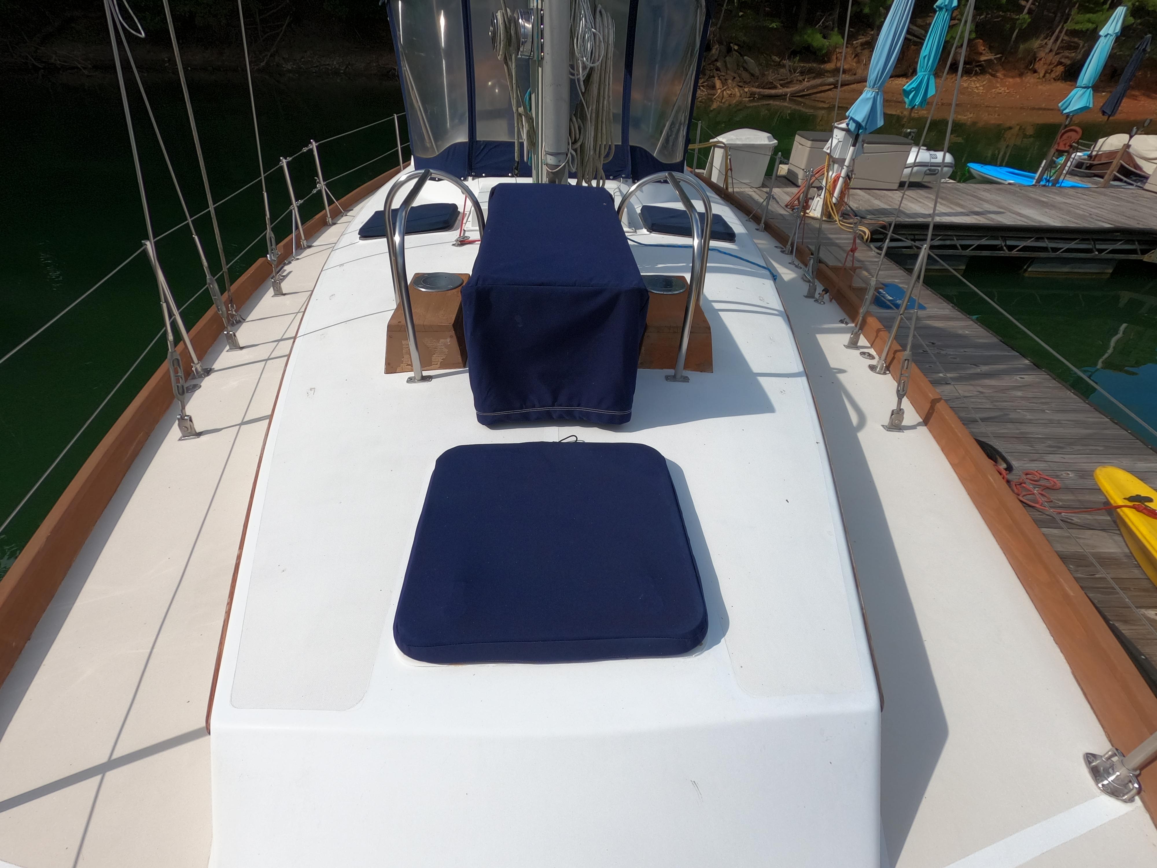 1981 Bristol 41.1 Center Cockpit Cruceros (vela) en venta - YachtWorld