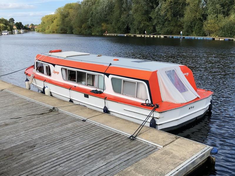 1980 Norfolk Broads Cruiser / Boat Cruiser for sale - YachtWorld