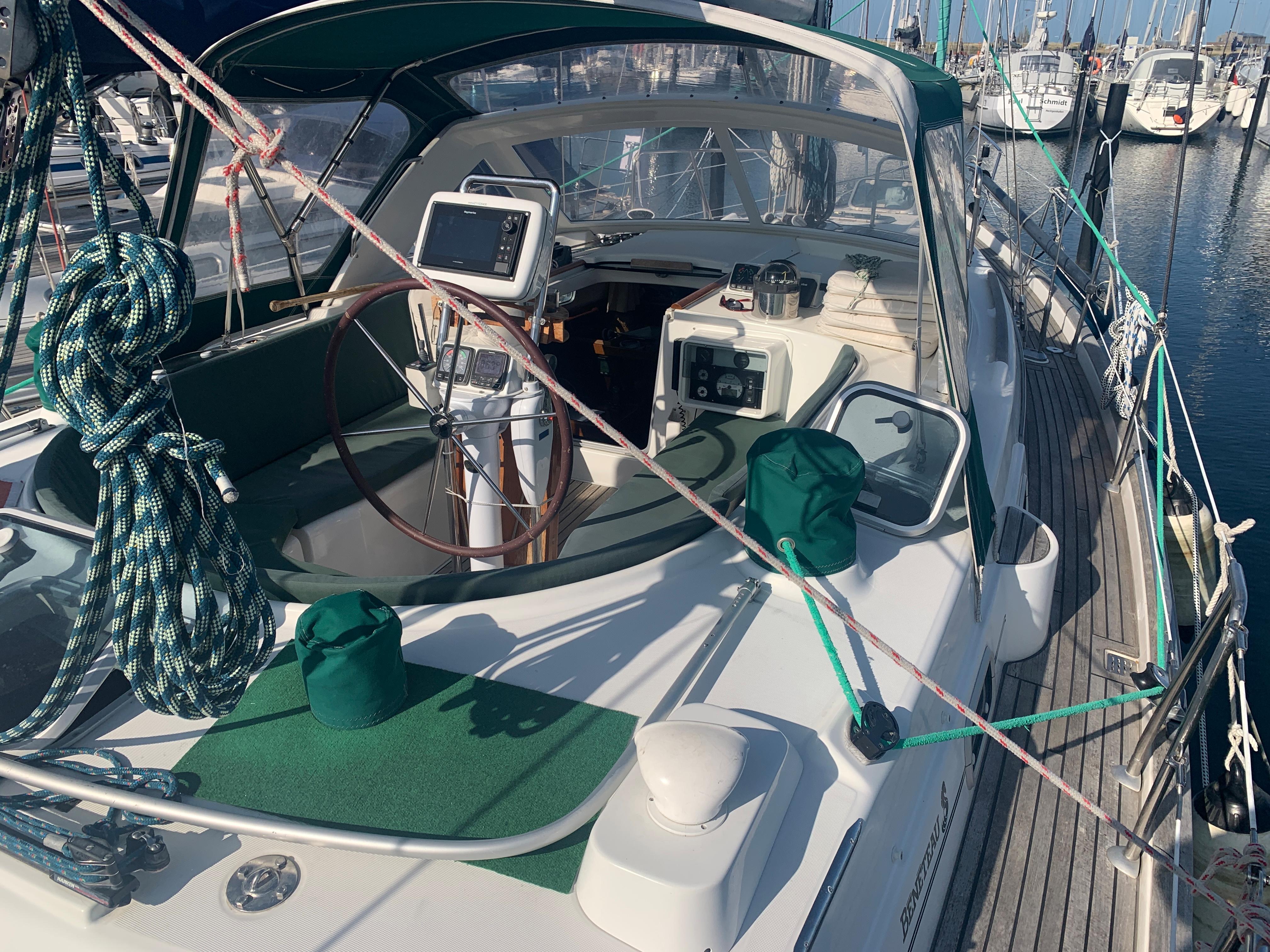 1996 Beneteau Oceanis 40 CC Kruisers (zeilen) te koop- YachtWorld