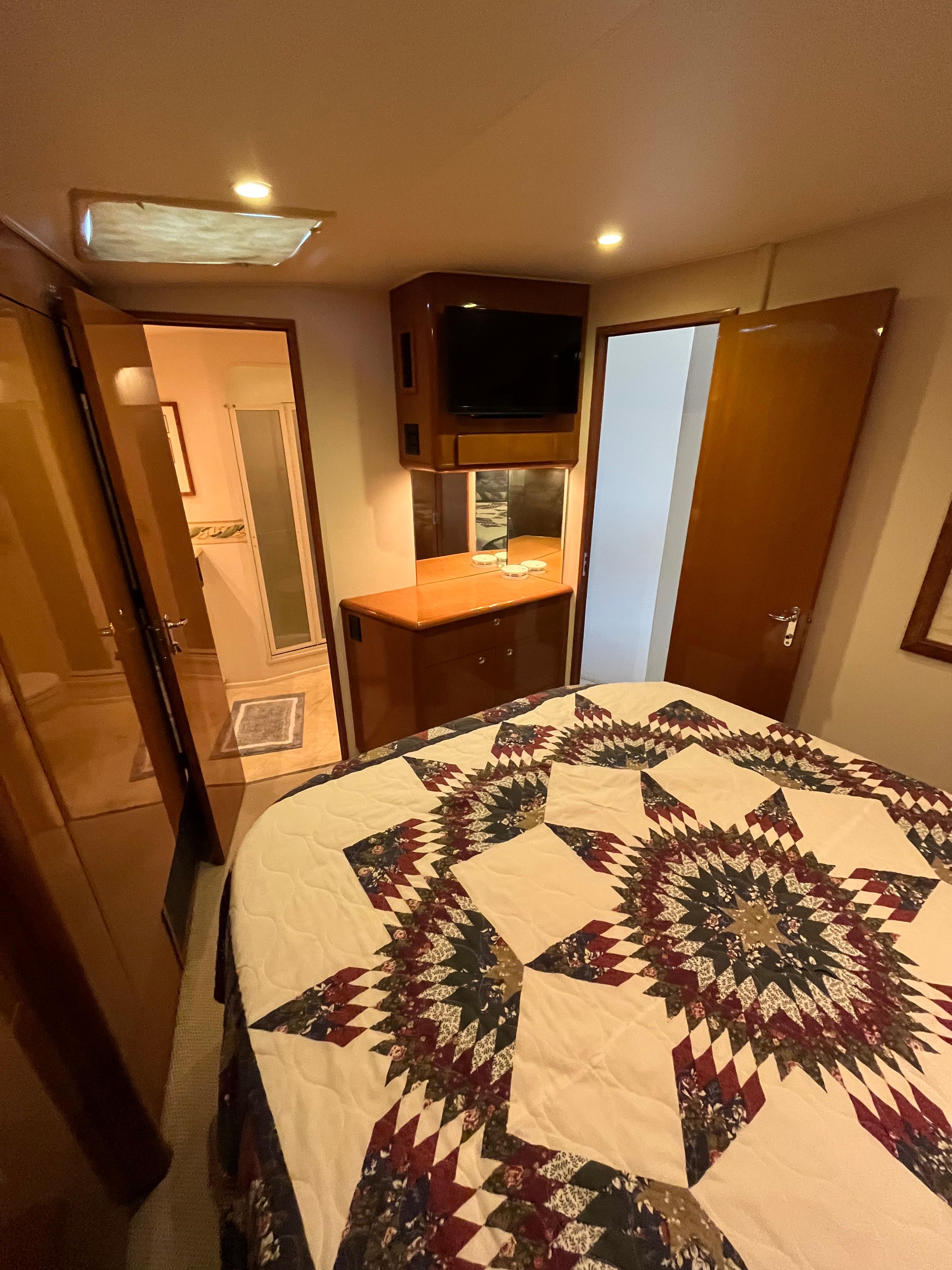 1999 Viking 55C Flybridge for sale - YachtWorld