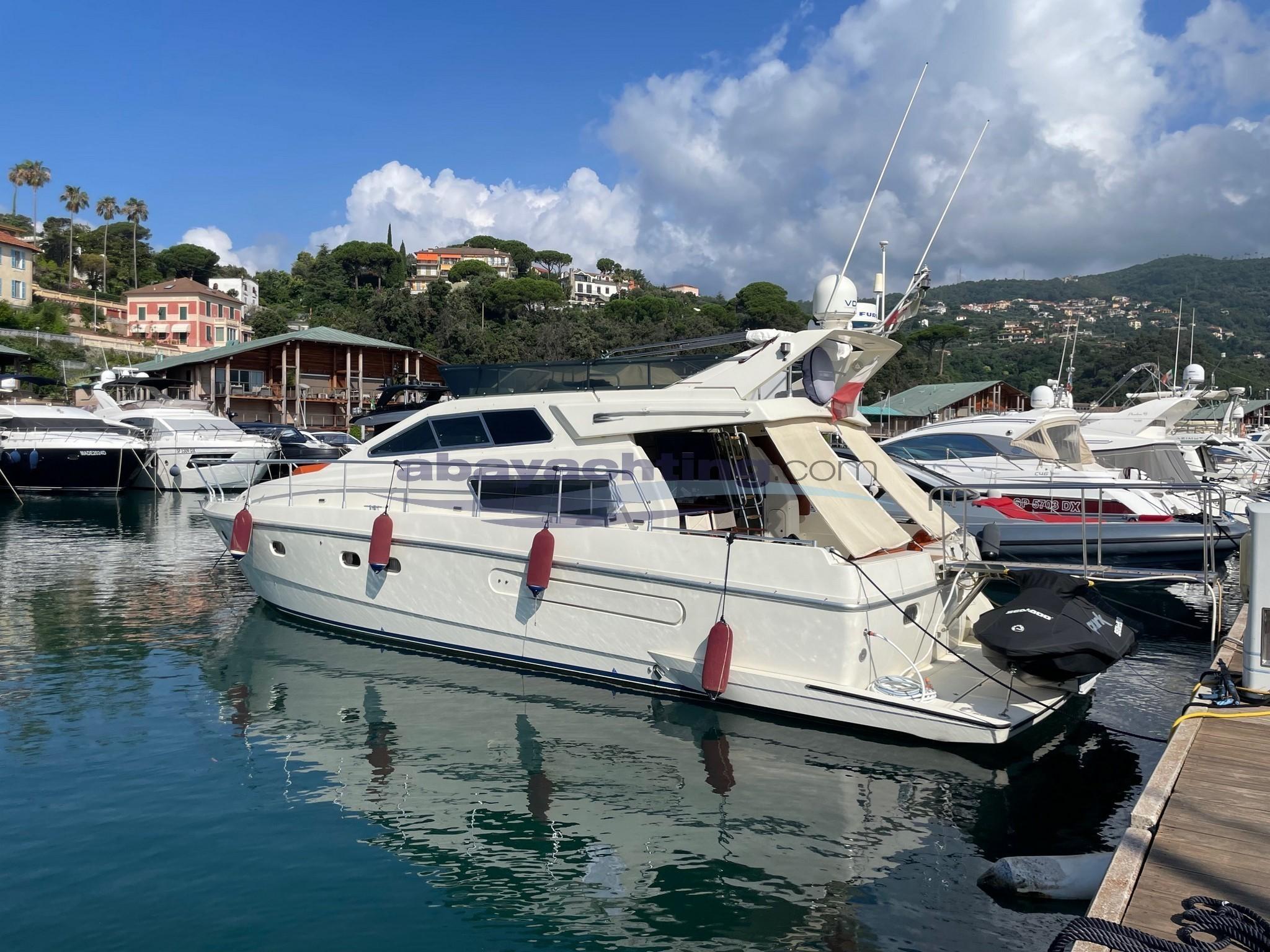 Used 1997 Ferretti Yachts 48 FLY | TopBoats