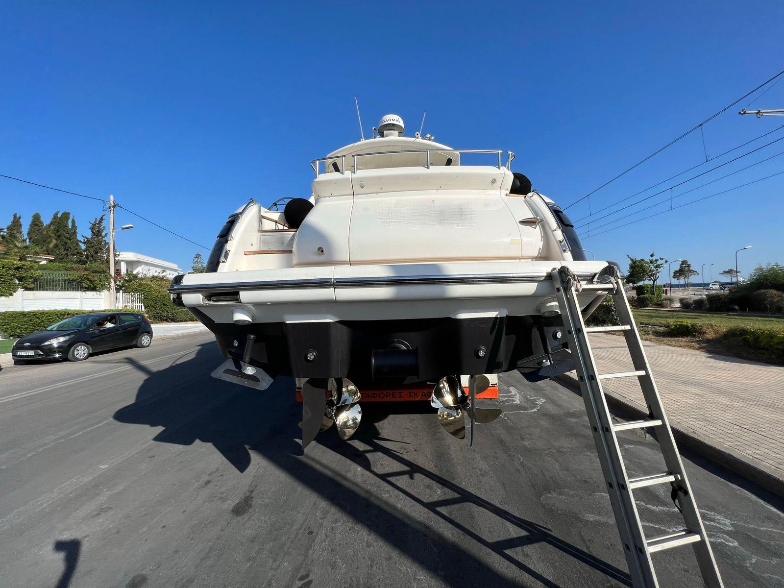 2005 Princess V48 Motor Yachts for sale - YachtWorld