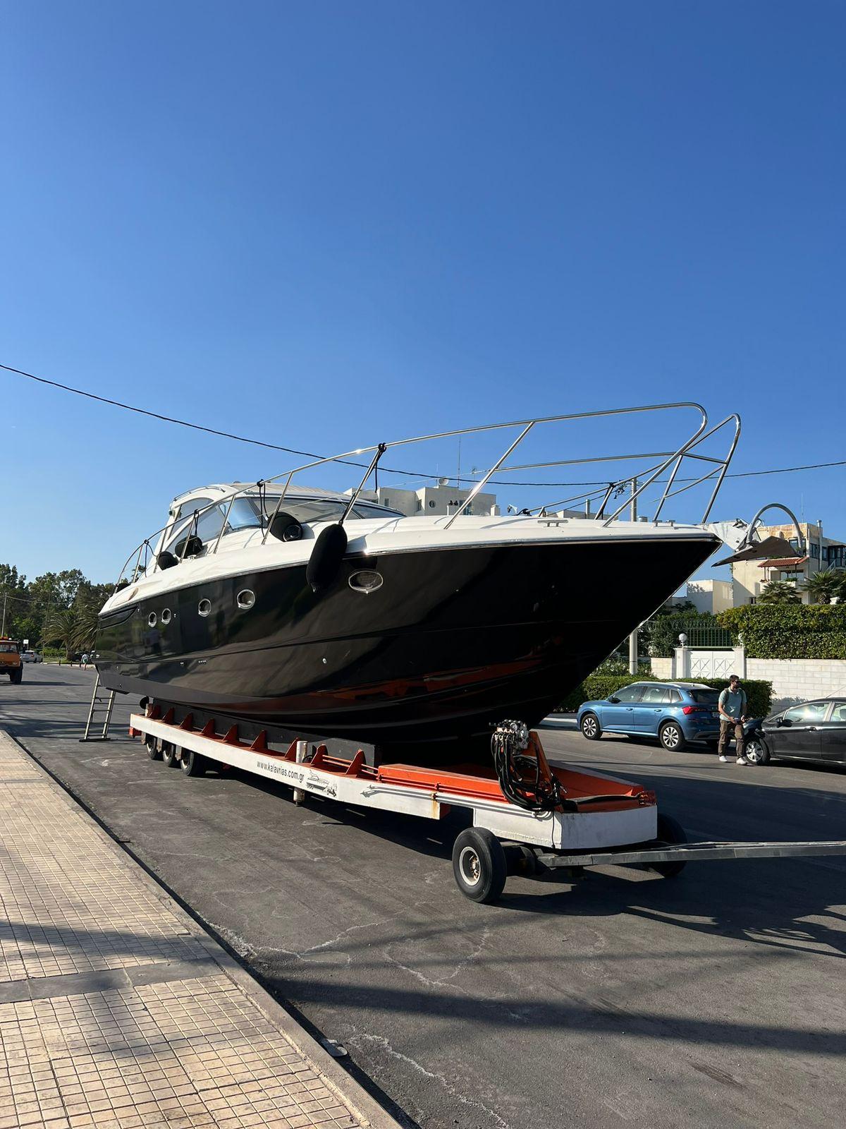 2005 Princess V48 Motor Yachts for sale - YachtWorld