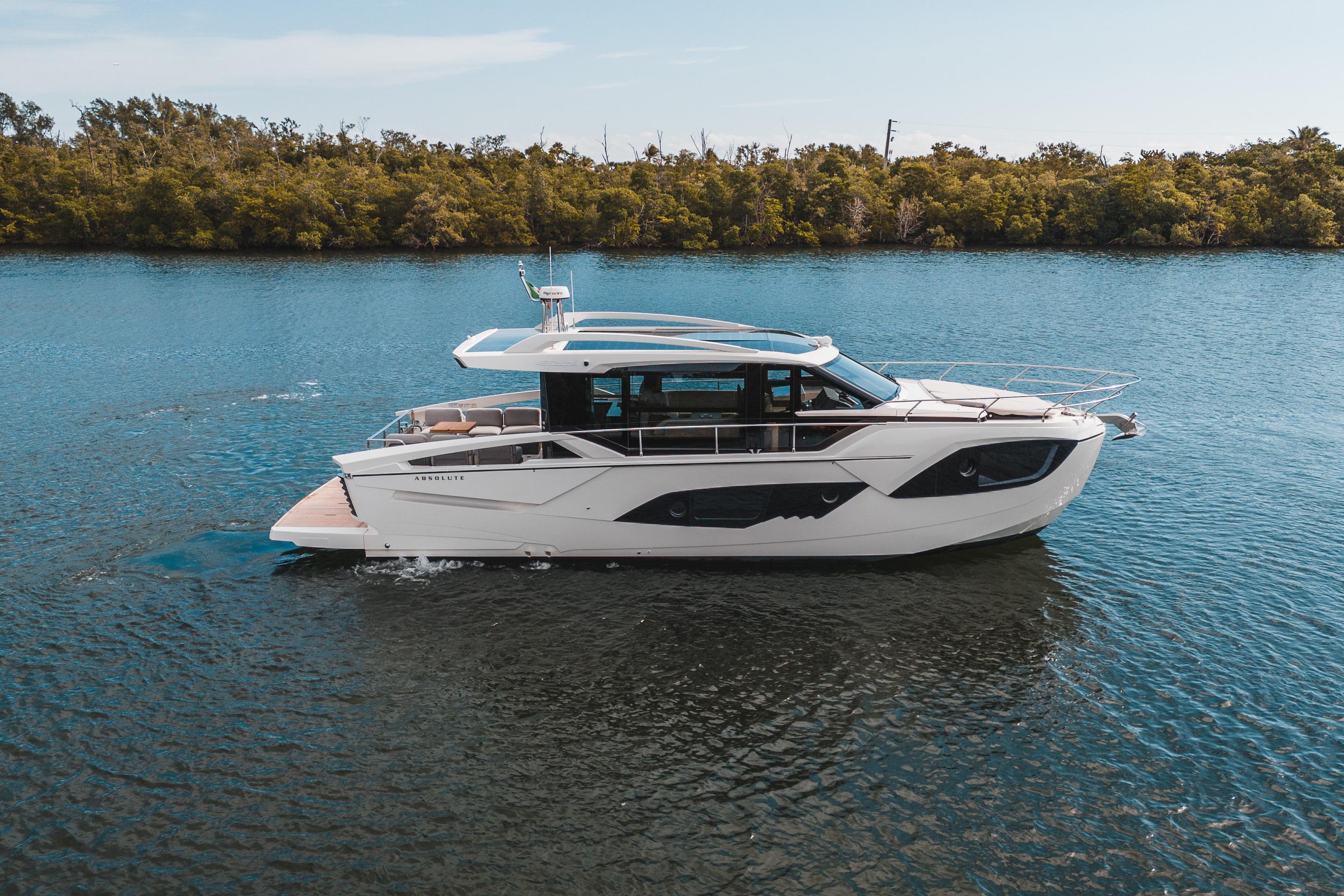 New 2024 Absolute 48 Coupe - Florida | TopBoats
