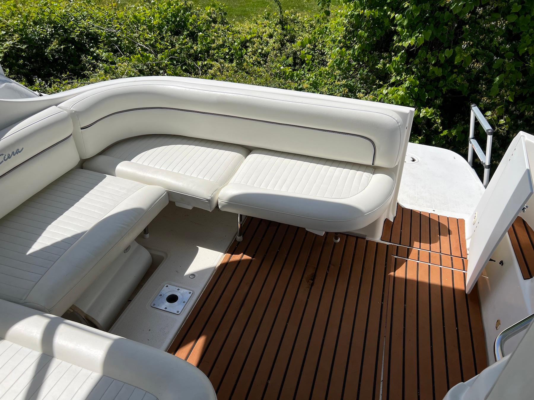 2002 Bayliner 3055 Ciera Cruiser for sale - YachtWorld