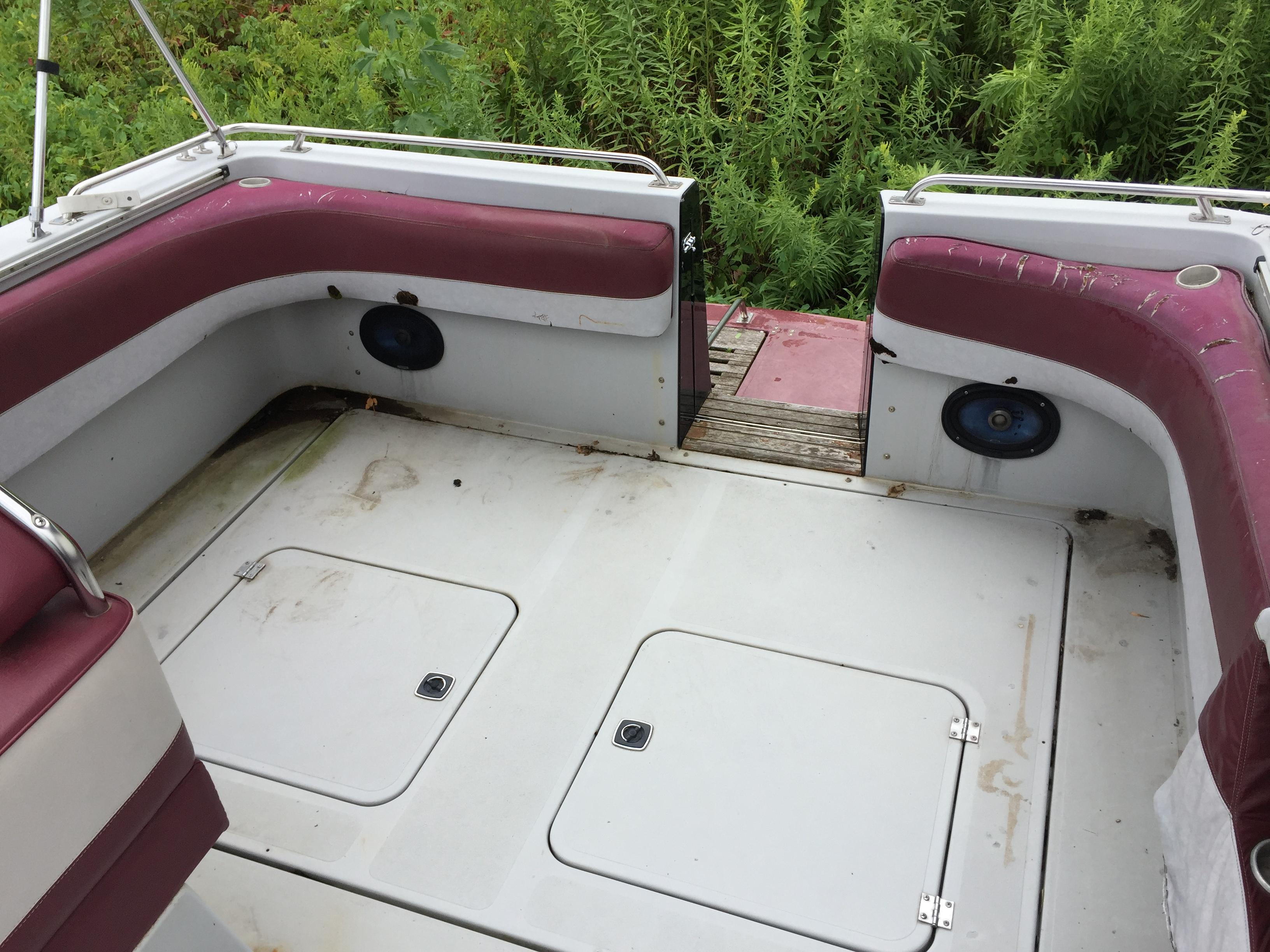 1988 Larson Contempra Dc-300 Barche da crociera veloci in vendita ...