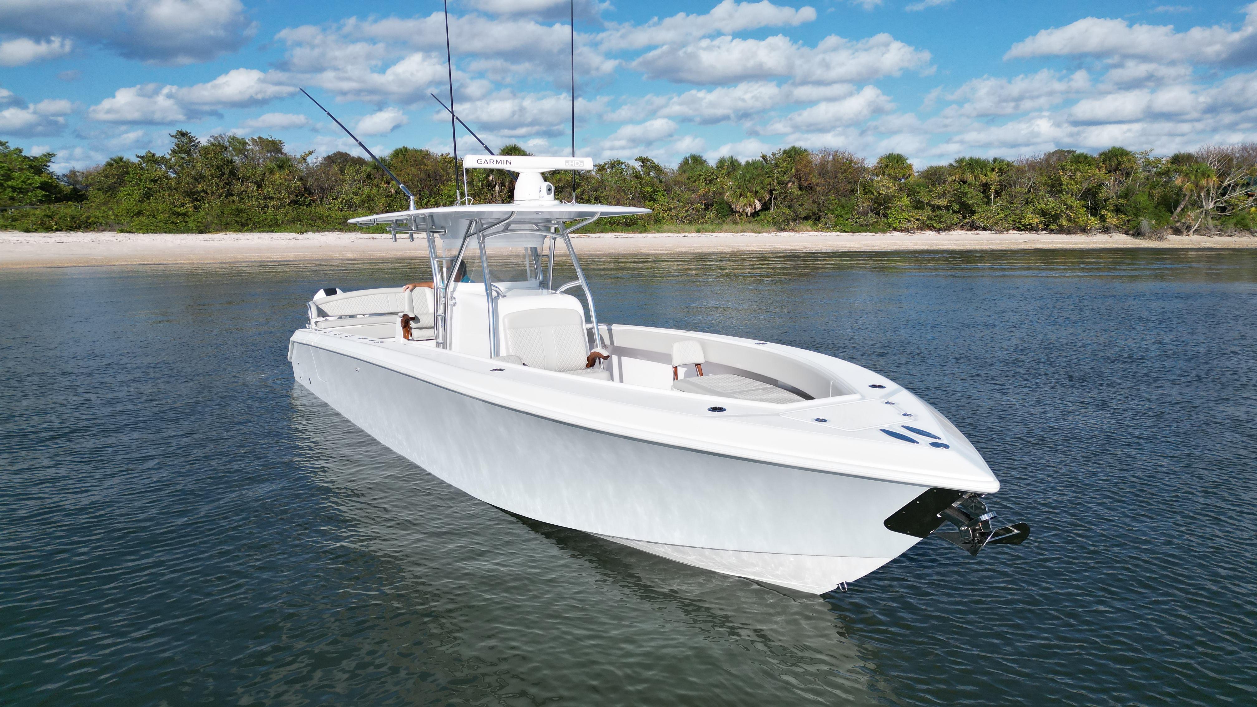 2024 Bahama 37 Open Fisherman Center Console for sale - YachtWorld