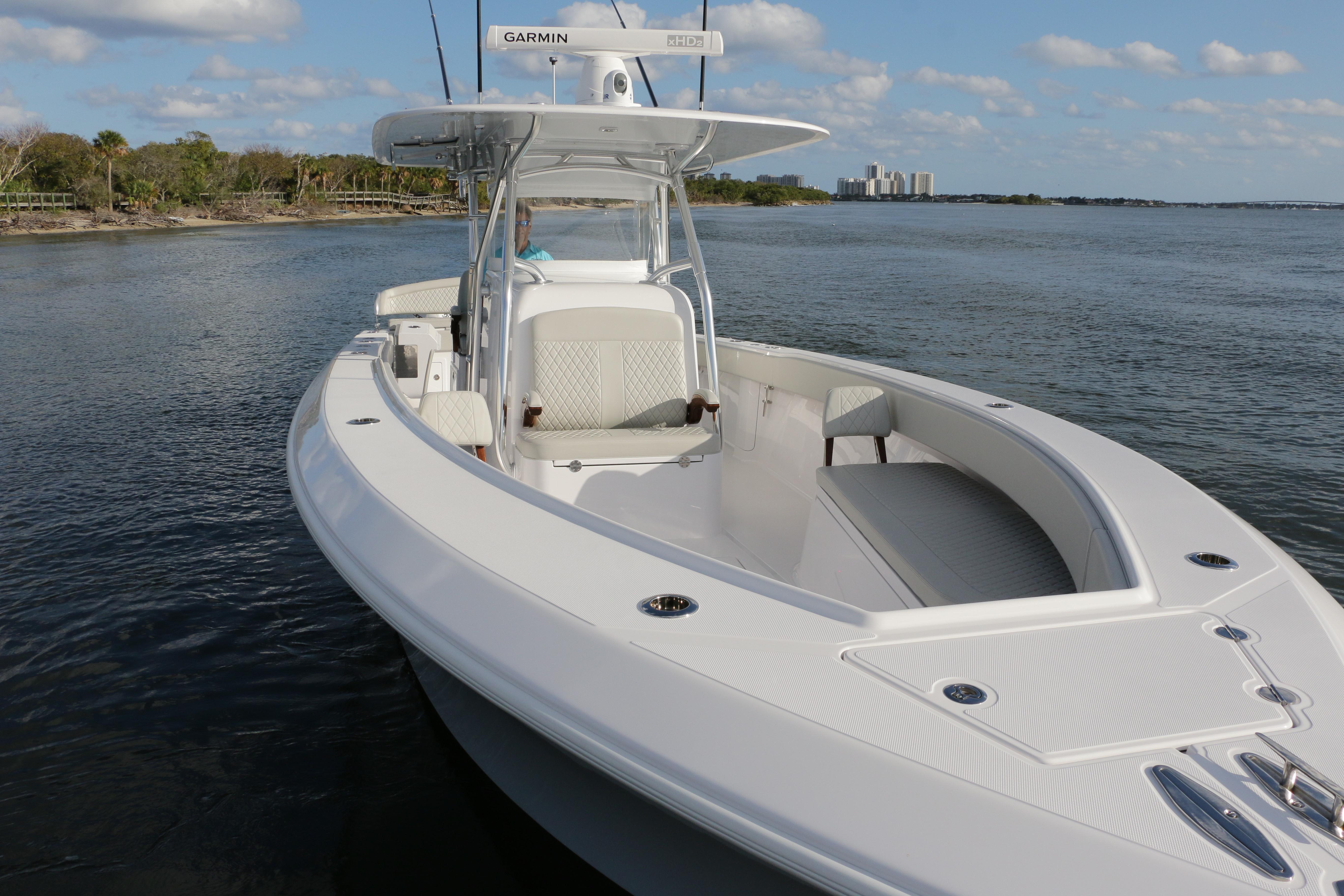 2024 Bahama 37 Open Fisherman Center Console for sale - YachtWorld