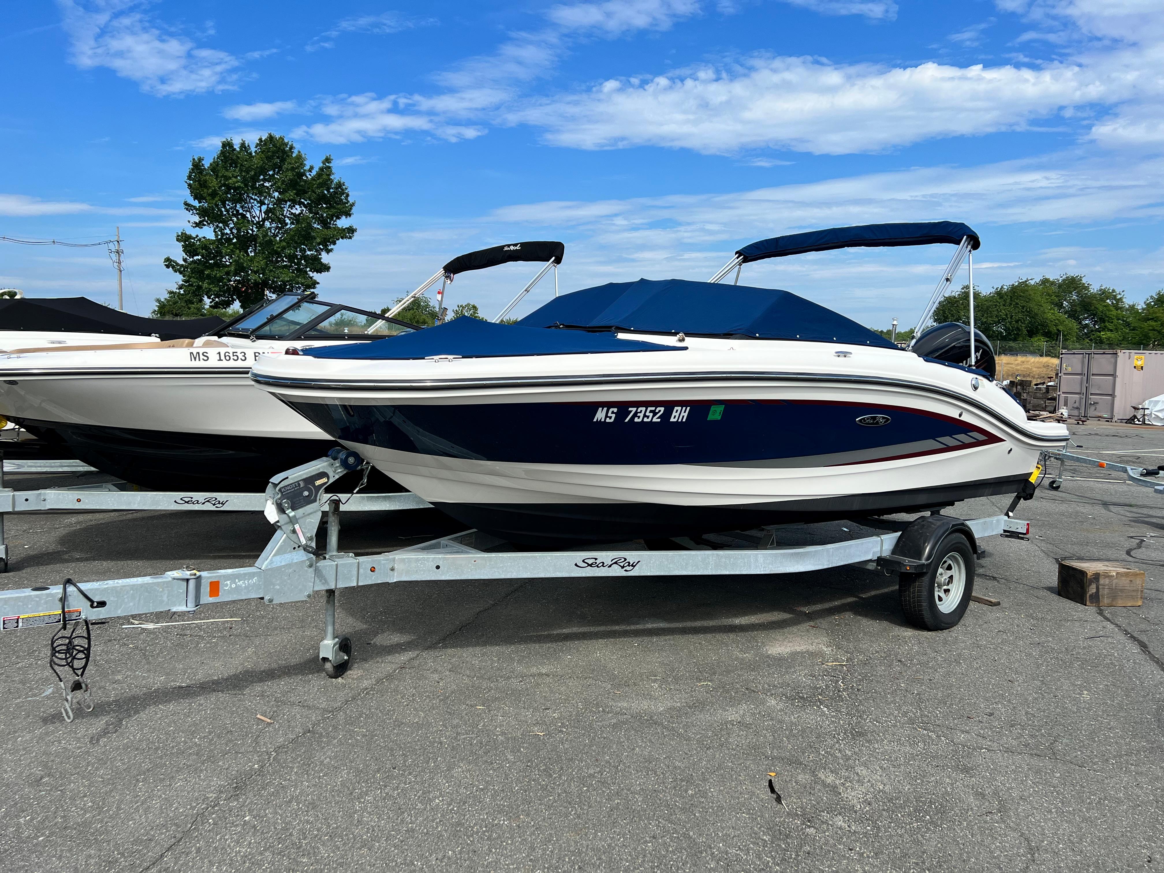 2017 Sea Ray Spx 190 Outboard Boat For Sale - Waa2