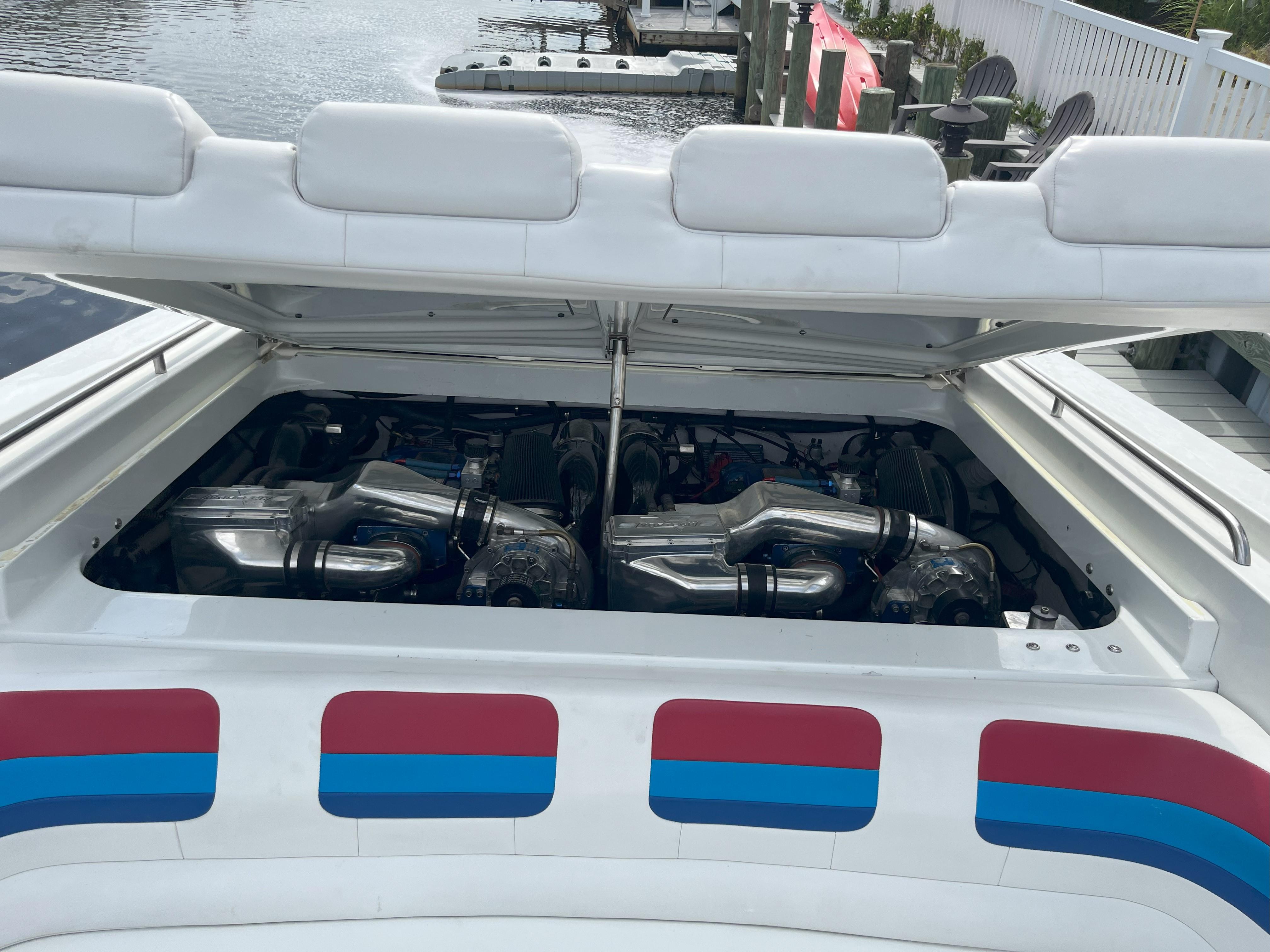 2000 Formula 382 FASTech High Performance for sale - YachtWorld