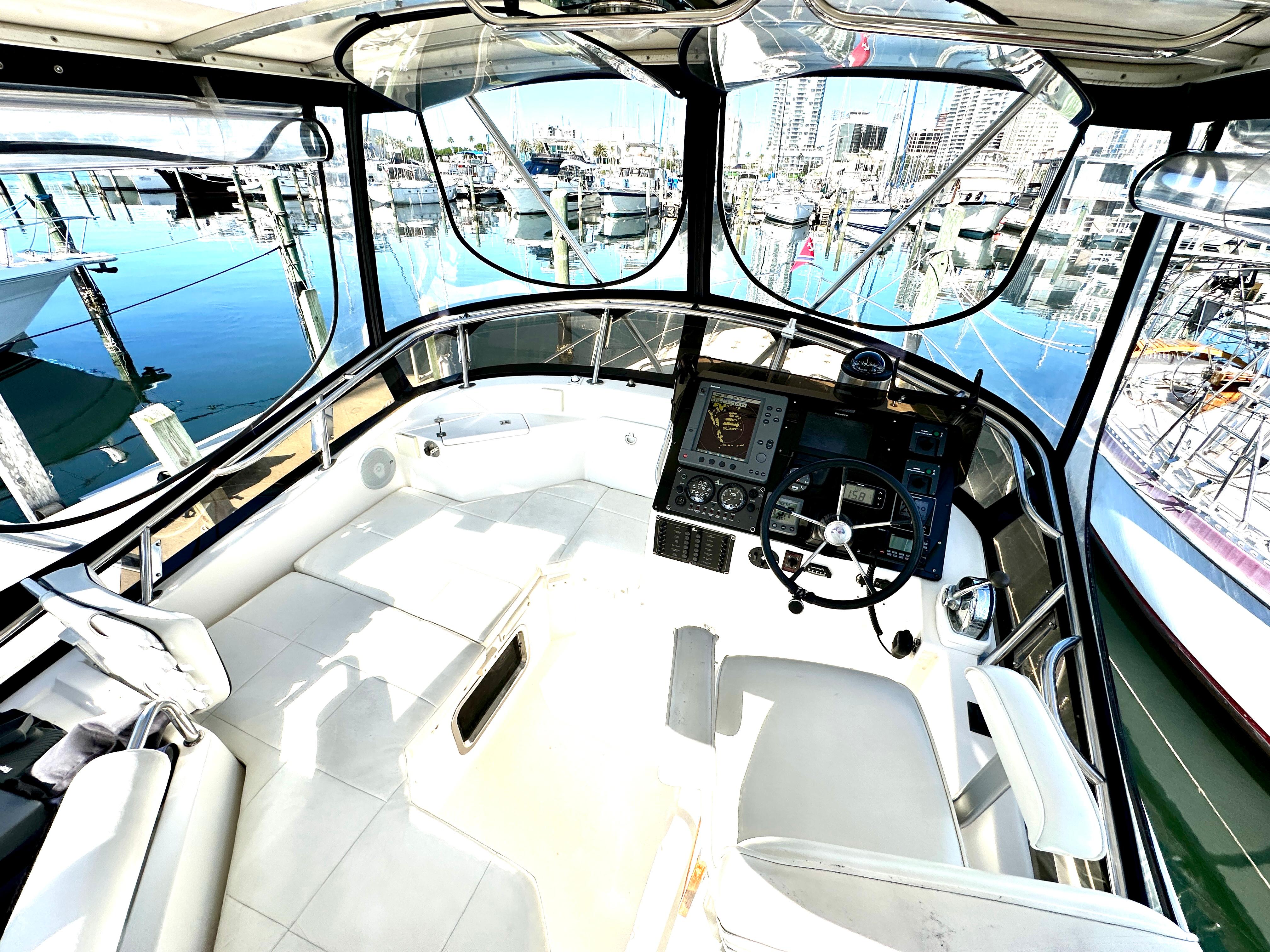 2004 Albin 35 Command Bridge Cruiser for sale - YachtWorld