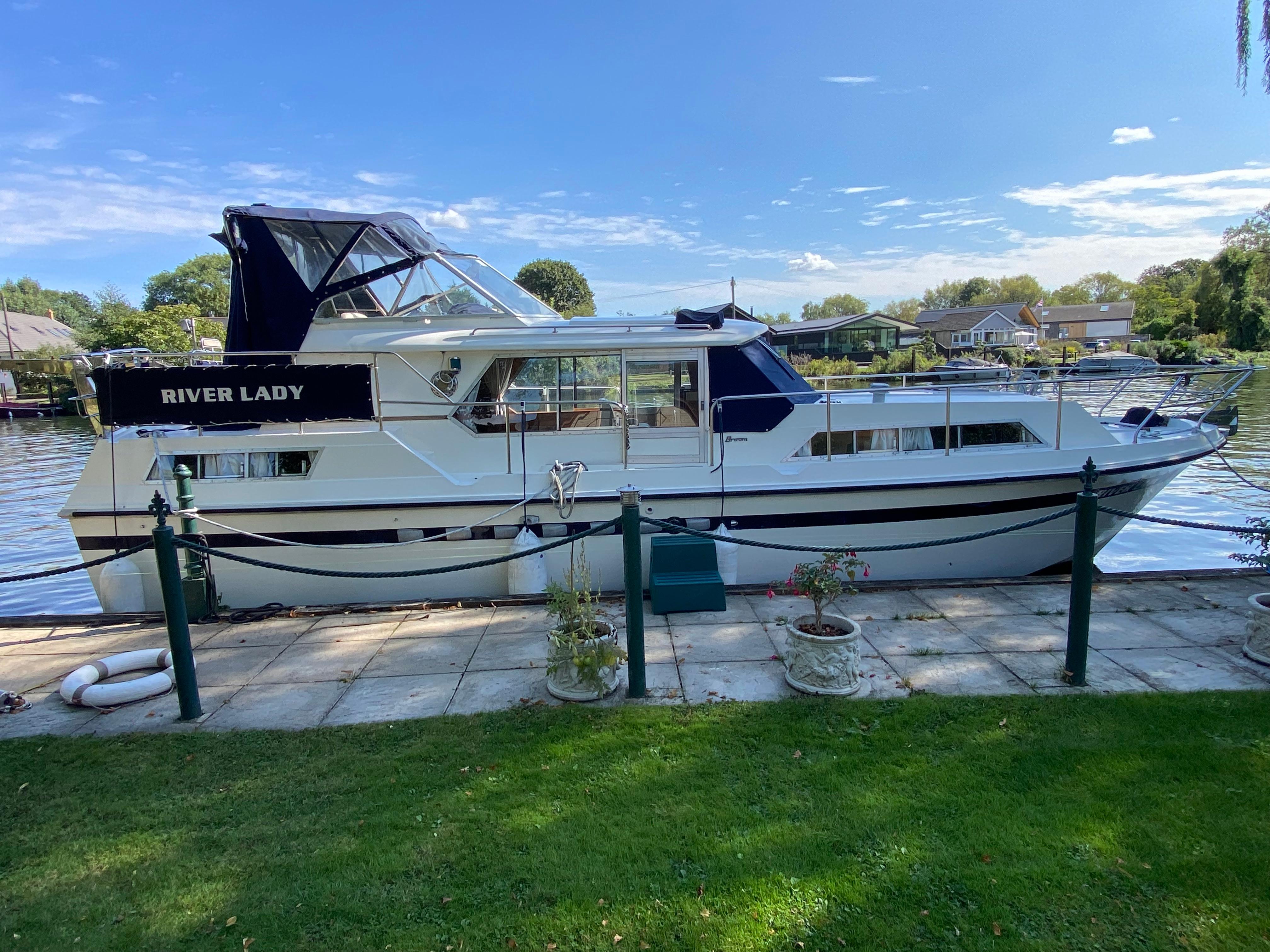 Used 1983 Broom 35 European - Surrey | YachtFocus