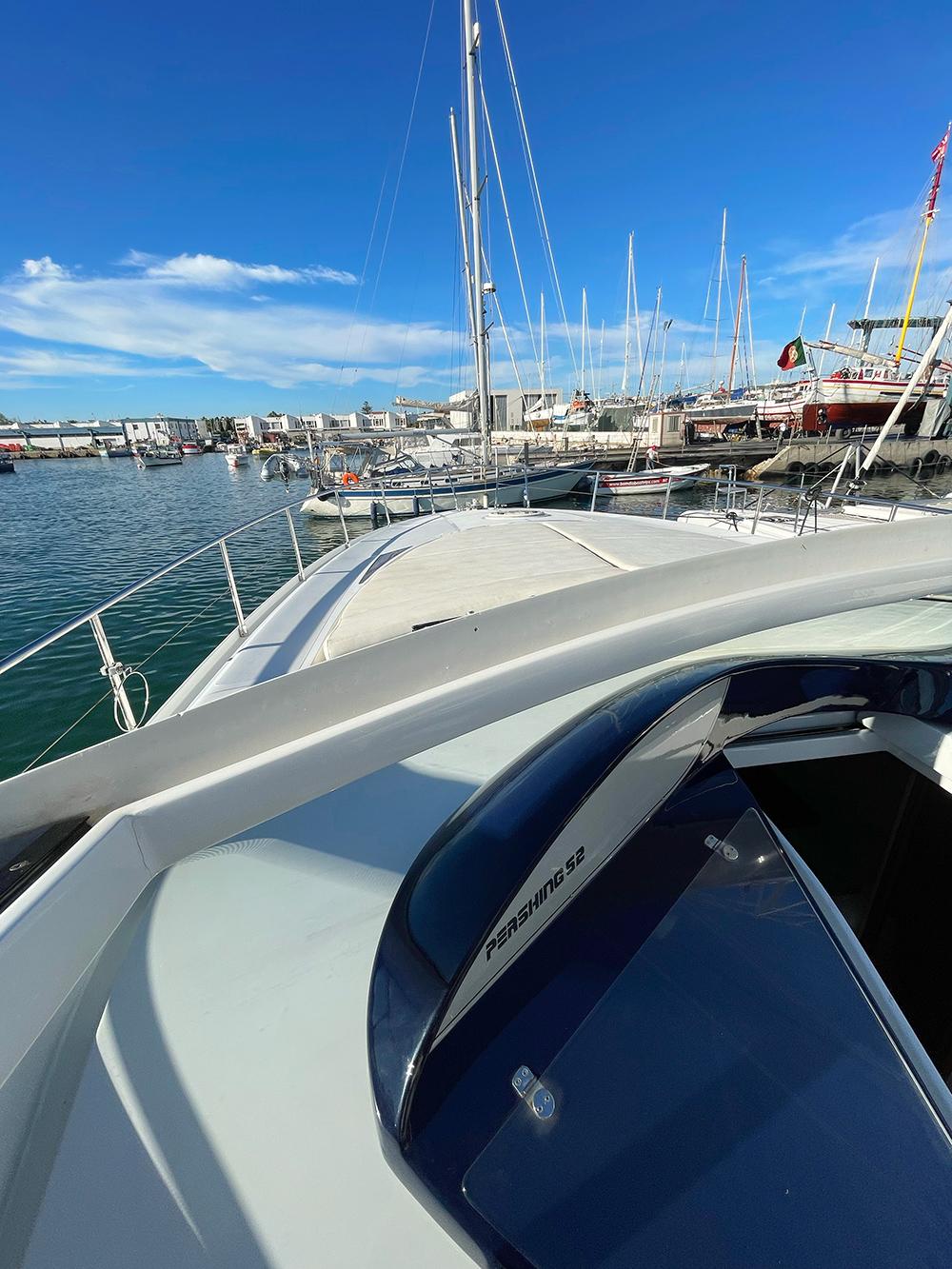 2001 Pershing 52 Express Cruiser for sale - YachtWorld