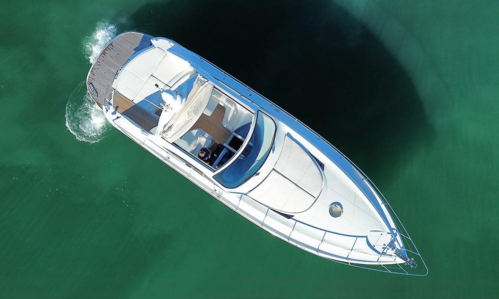 2001 Pershing 52 Express Cruiser for sale - YachtWorld