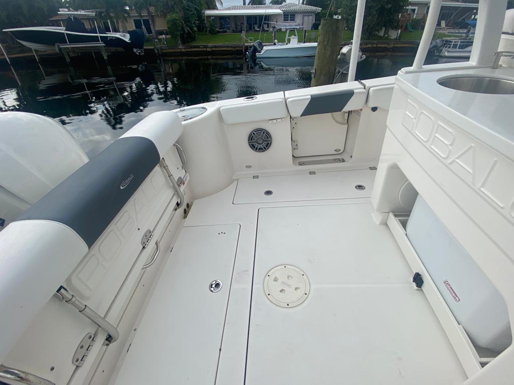 2021 Robalo 2021 Robalo R302 Center Console for sale - YachtWorld