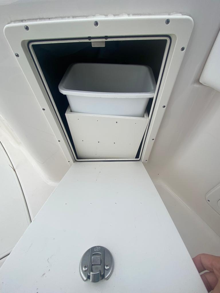 2021 Robalo 2021 Robalo R302 Center Console for sale - YachtWorld