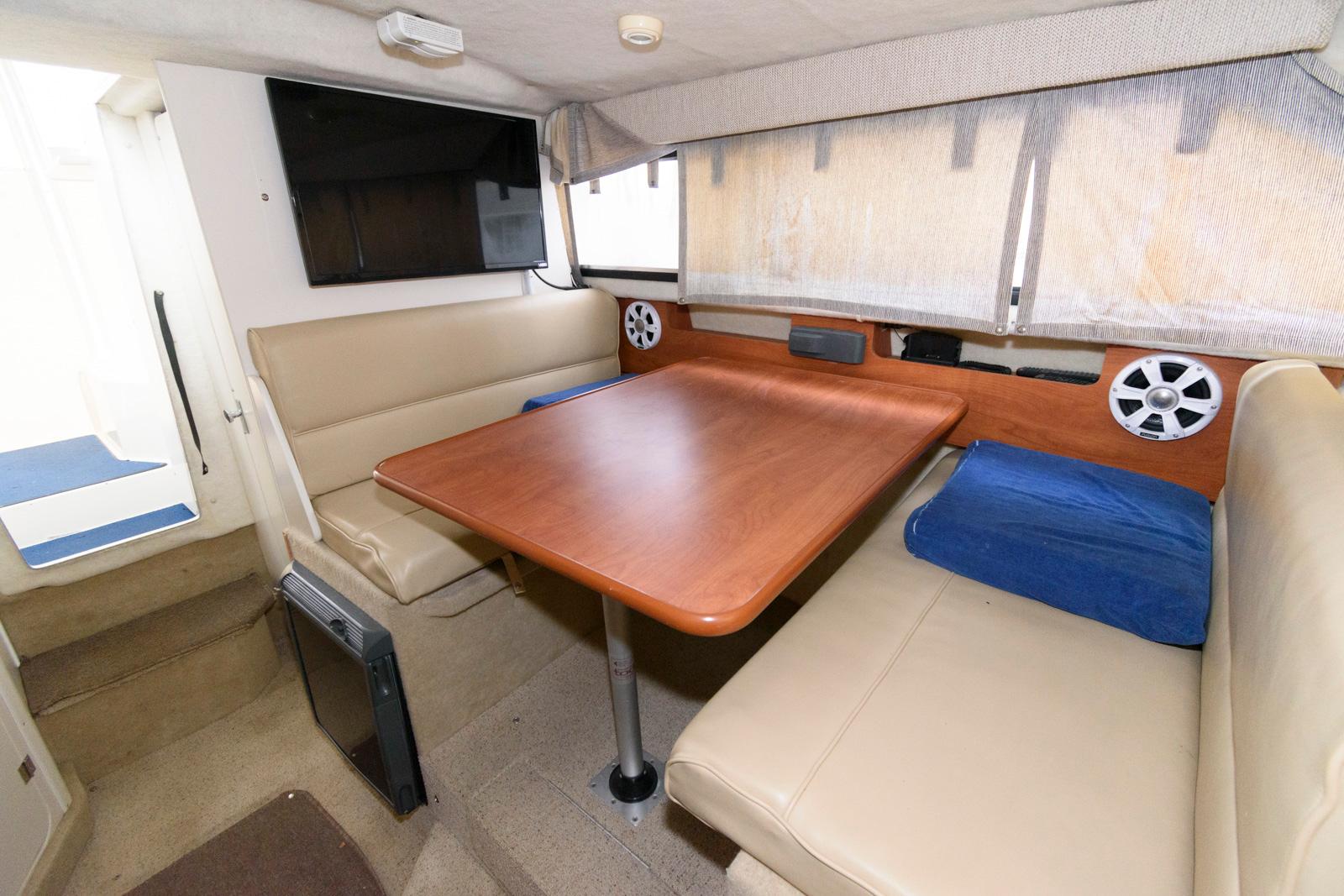 2004 Bayliner 289 Classic Cruiser for sale - YachtWorld