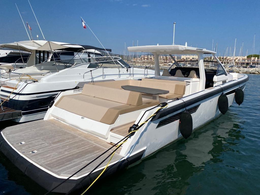 Windy SR44 Blackhawk | 14m | 2022 - 83 - Var | Boats and Outboards