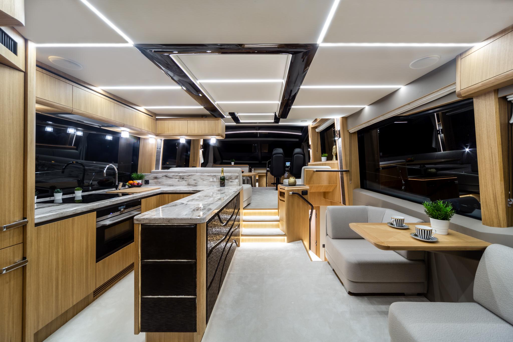 2020 Galeon 680 Fly Flybridge for sale - YachtWorld