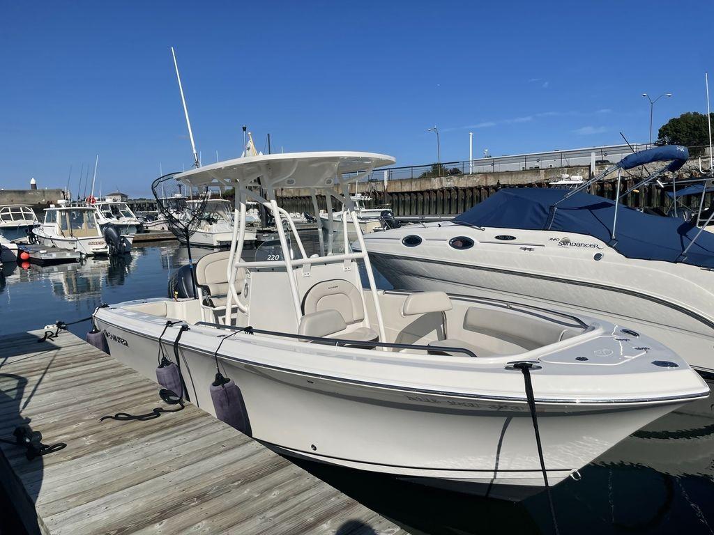 2022 Sailfish 220 CC Centre Console for sale - YachtWorld