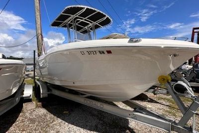 Robalo R200 Center Console boats for sale | YachtWorld