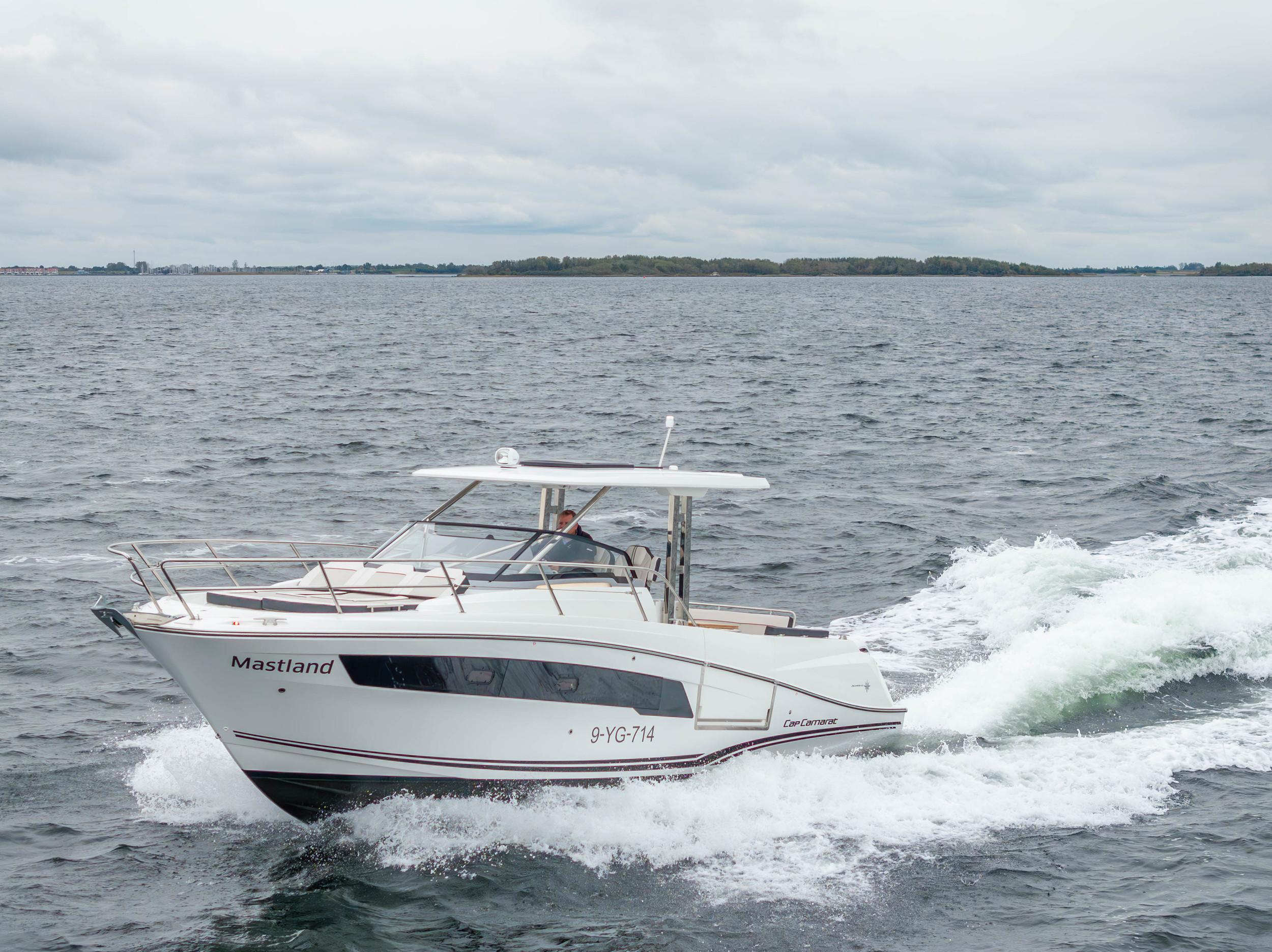 Used 2024 Jeanneau CAP CAMARAT 10.5 WA SERIE 2 | Youboat