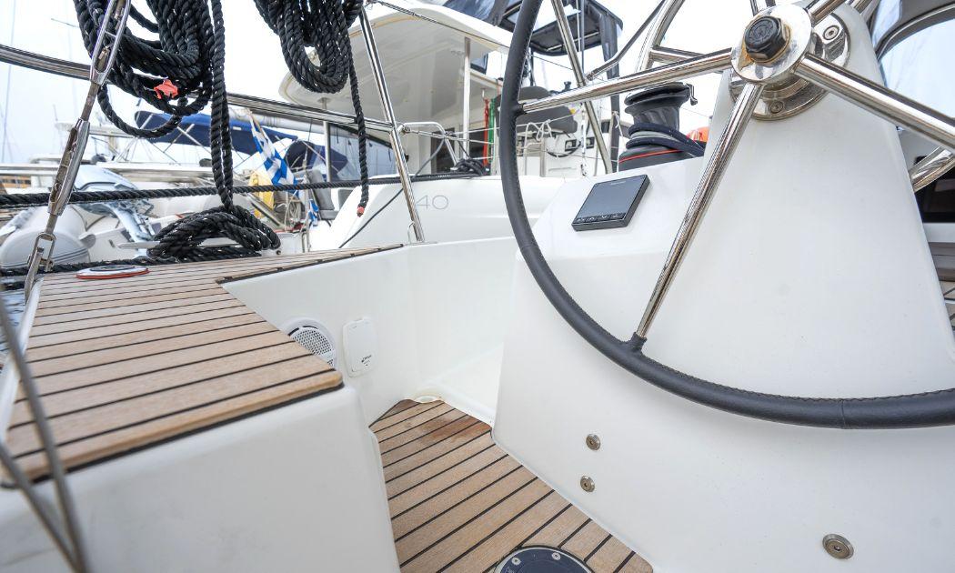 2021 Jeanneau Sun Odyssey 410 Sloop for sale - YachtWorld