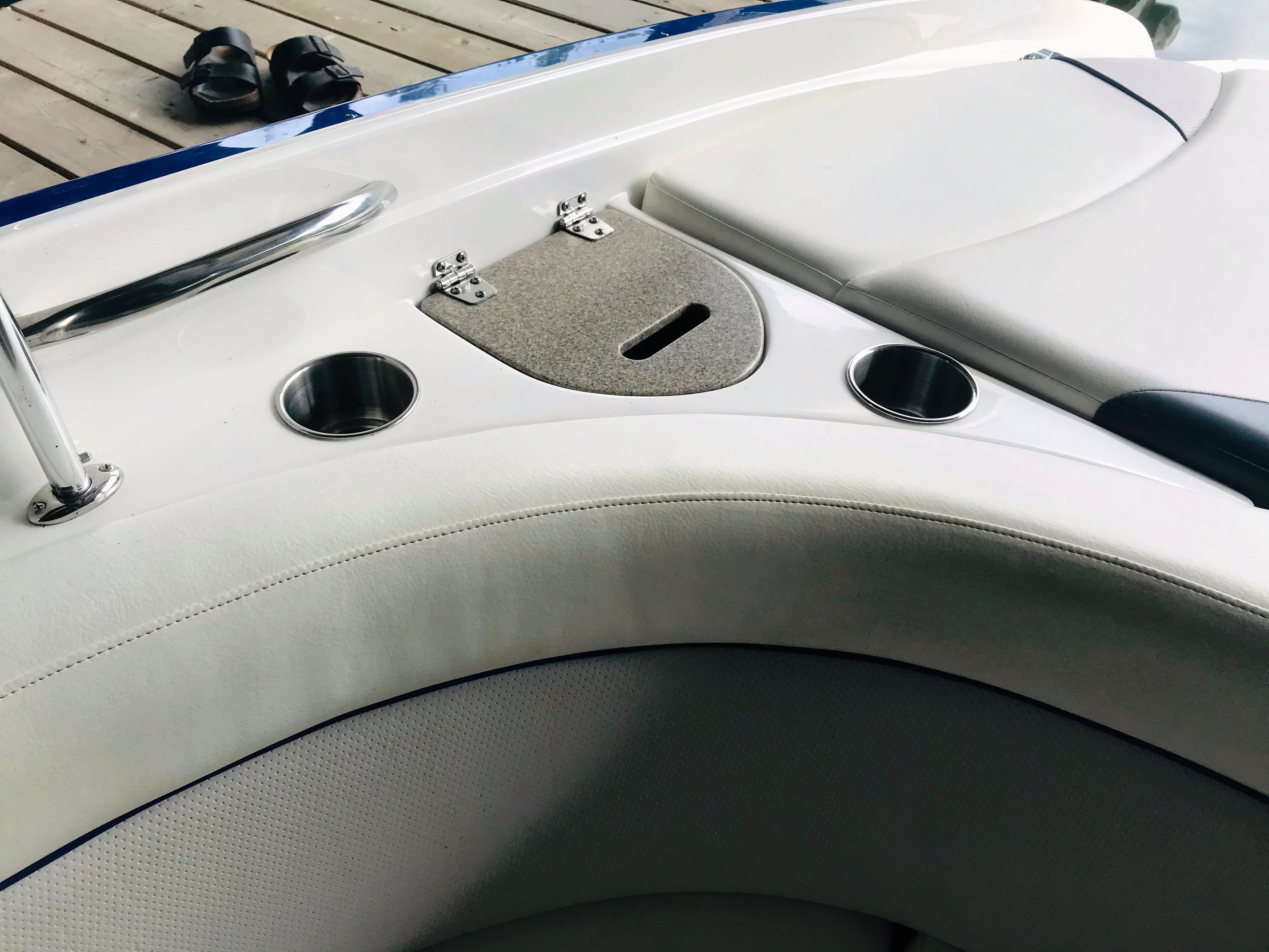 2008 Rinker 246 Captiva Bowrider for sale - YachtWorld