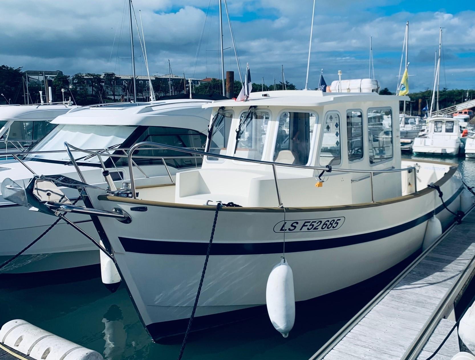 2016 Rhea 730 Timonier Bay for sale - YachtWorld