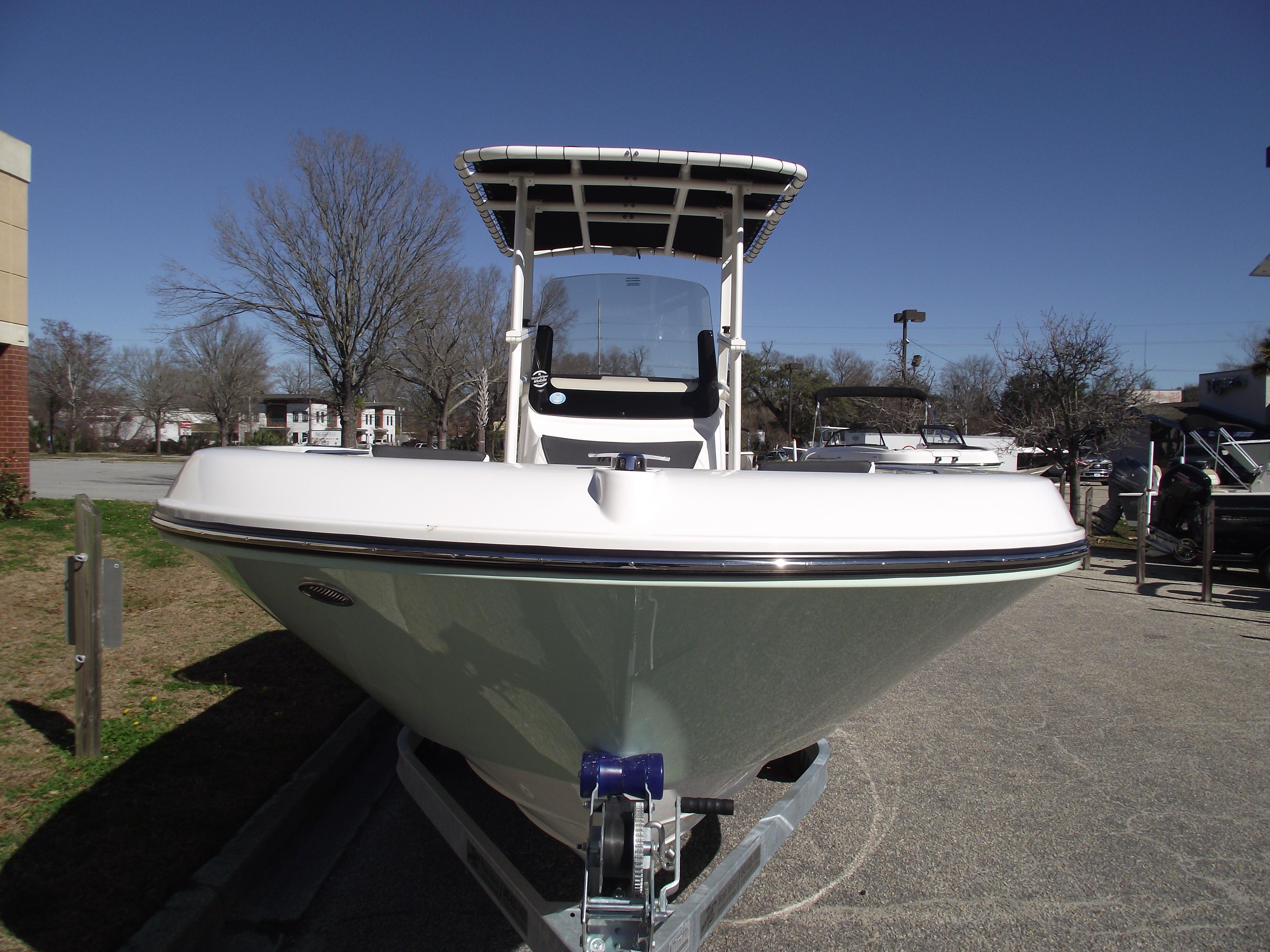 2024 Bayliner CC22 Center Console for sale - YachtWorld