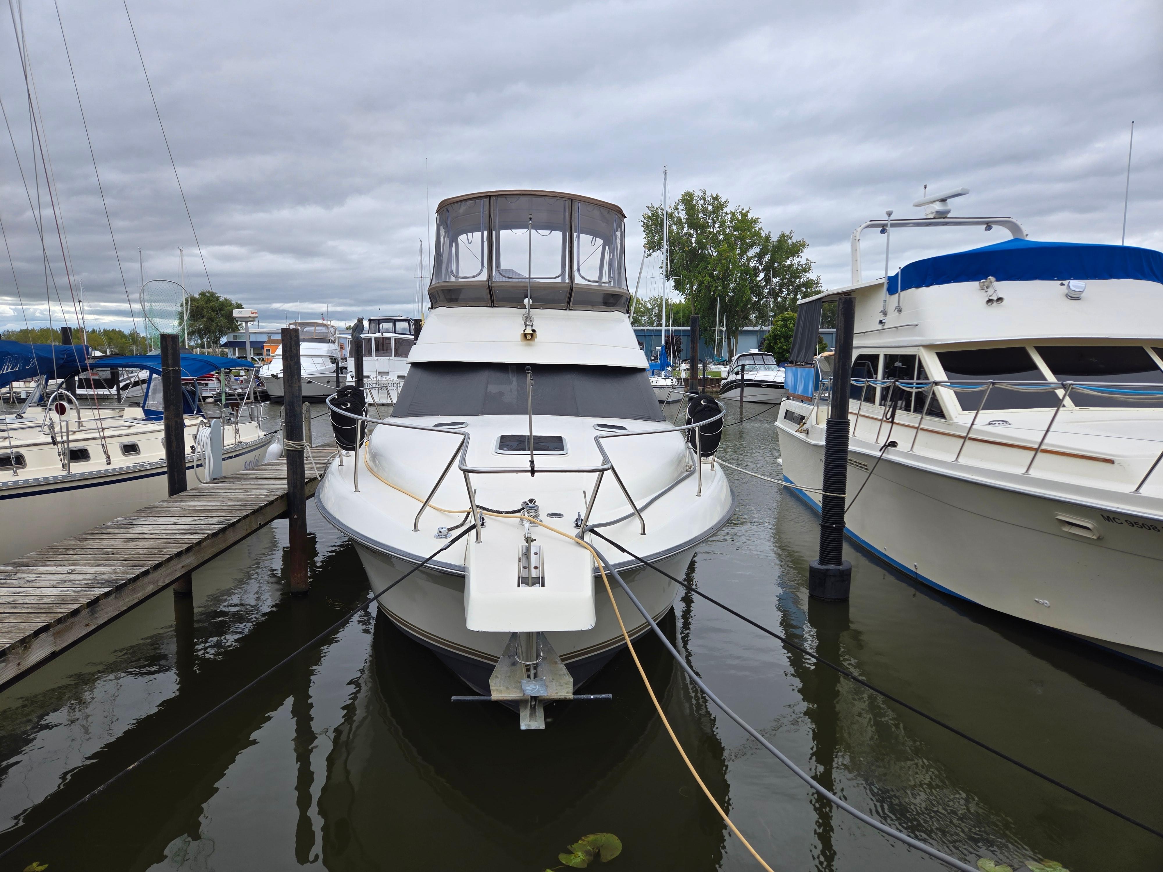 1991 Silverton 37 Motor Yacht Motor Yachts for sale - YachtWorld