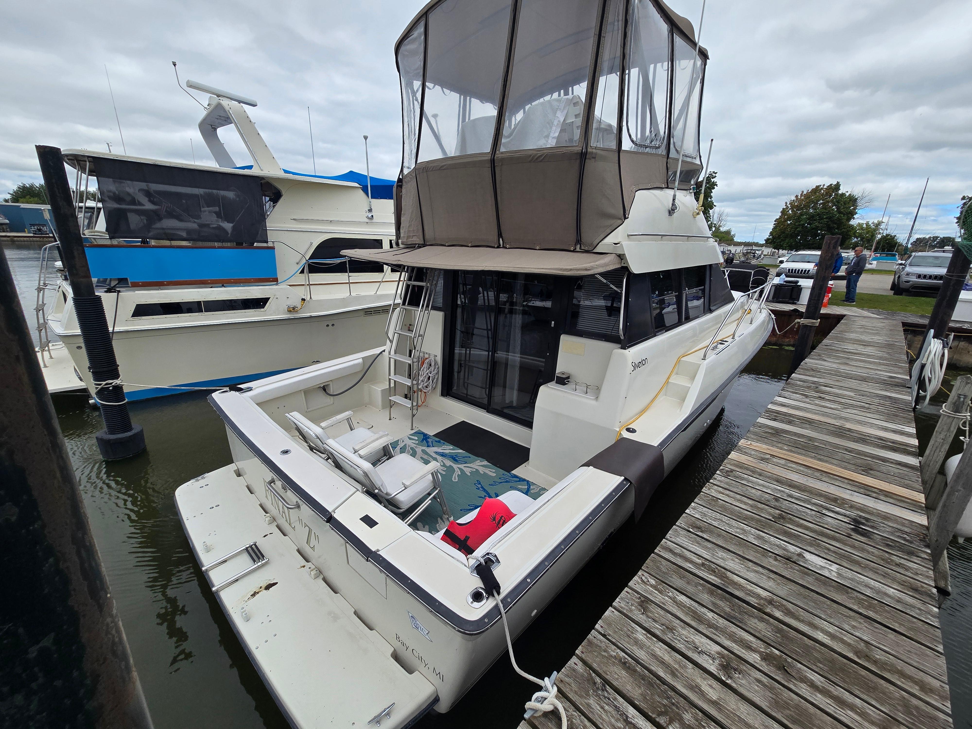 1991 Silverton 37 Motor Yacht Motor Yachts for sale - YachtWorld