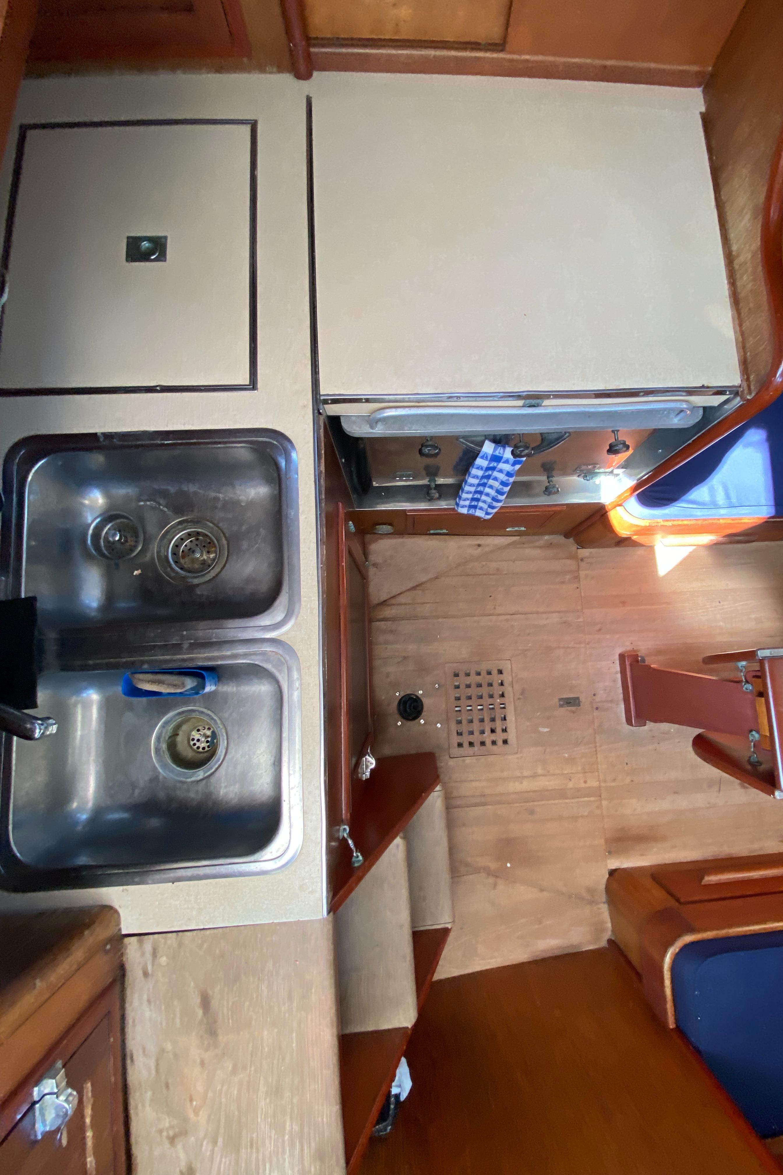 1962 Hinckley Bermuda 40 Racer/Cruiser for sale - YachtWorld