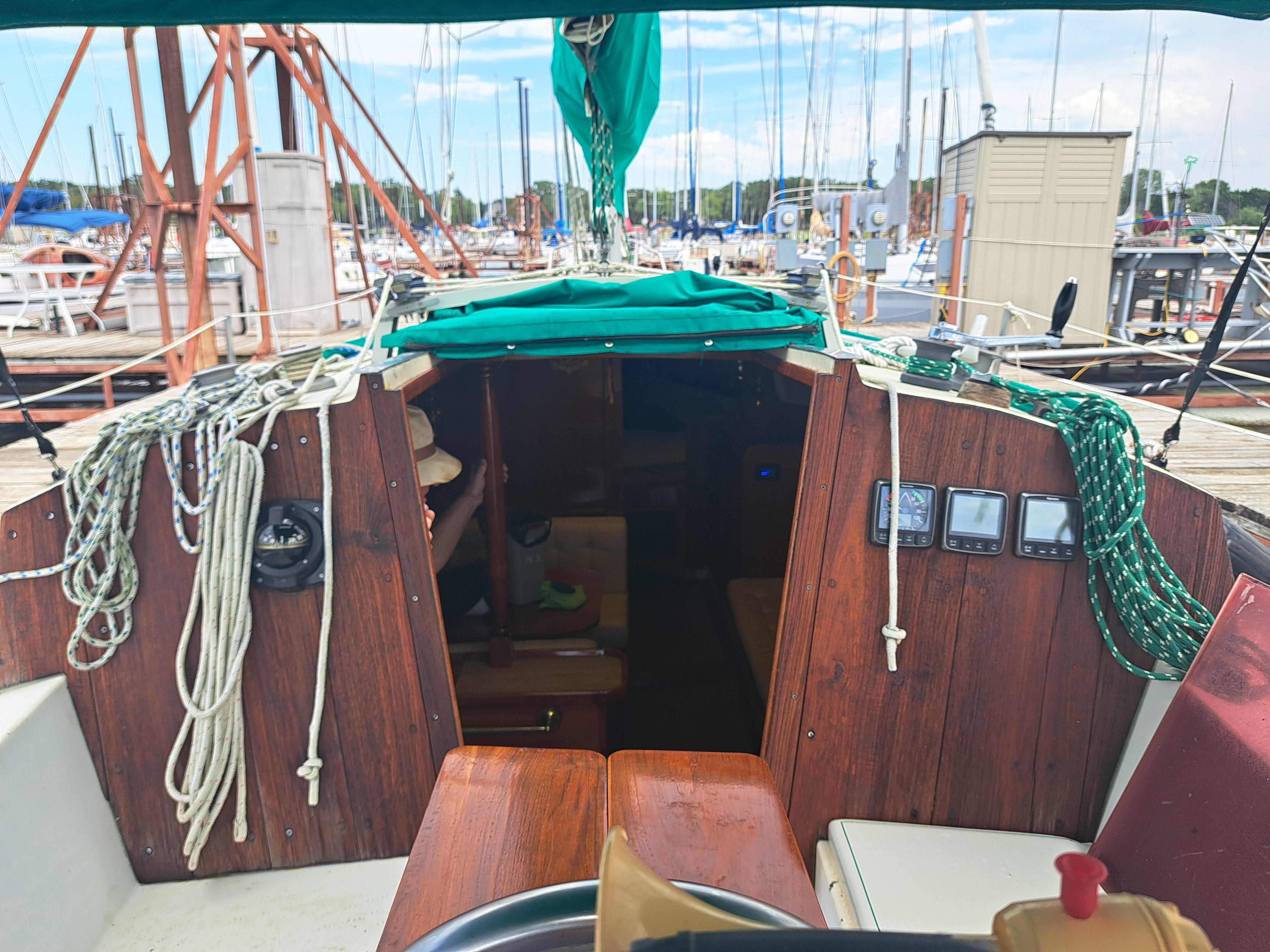 1979 Newport Mark II Sloop for sale - YachtWorld